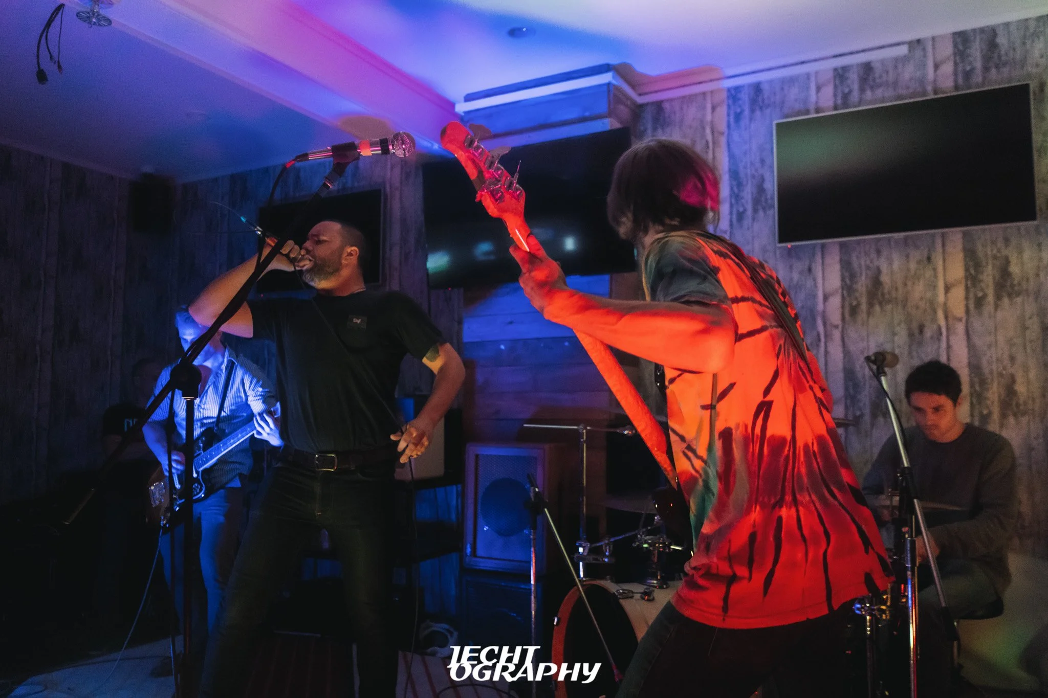 Jalapeno Poppers plays Pinetree Arms - ROCK THE PINETREES Rocktober ...