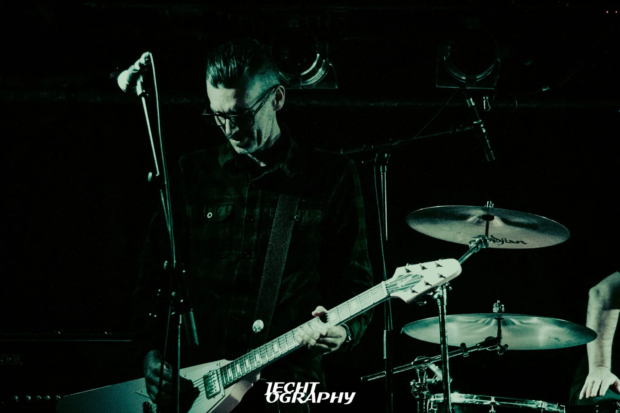 End Boss plays San Fran - Into Orbit with End boss & Gravel Pit ...