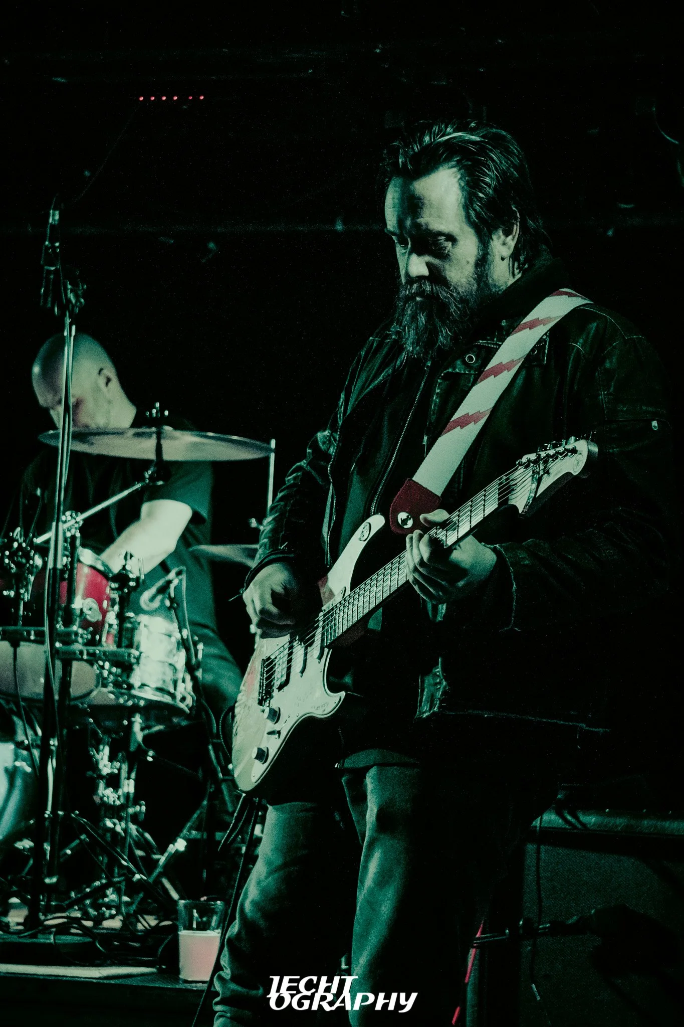 End Boss plays San Fran - Into Orbit with End boss & Gravel Pit ...