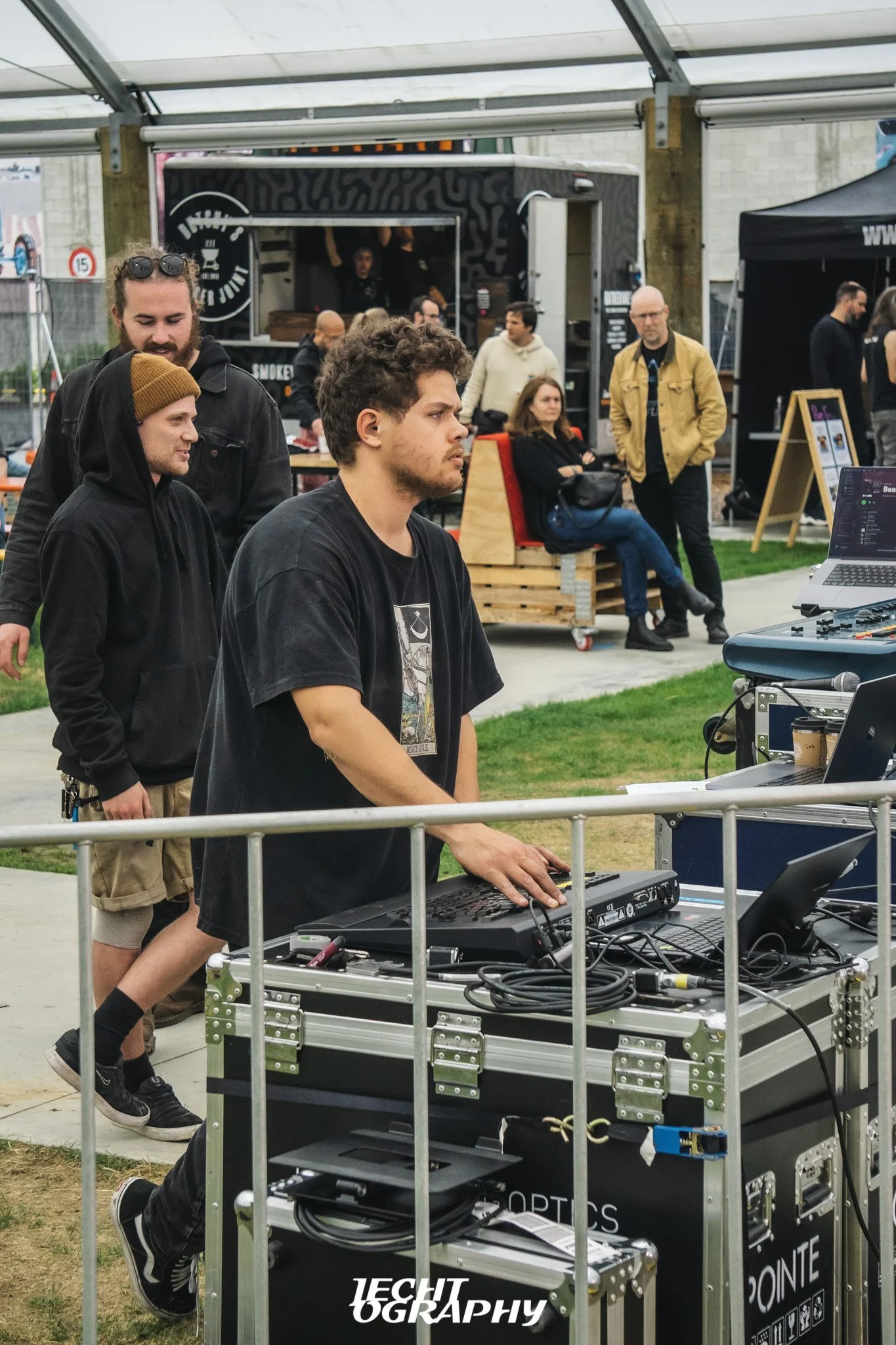 PISSBABY plays Brewtown - Obey The Riff 2022 — Jechtography