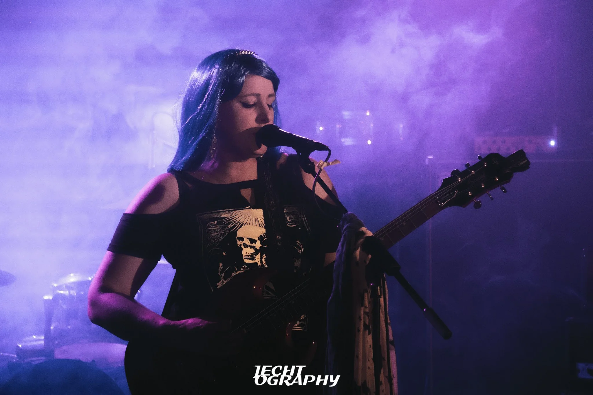 Diana plays Valhalla - Chocolate Fish — Jechtography