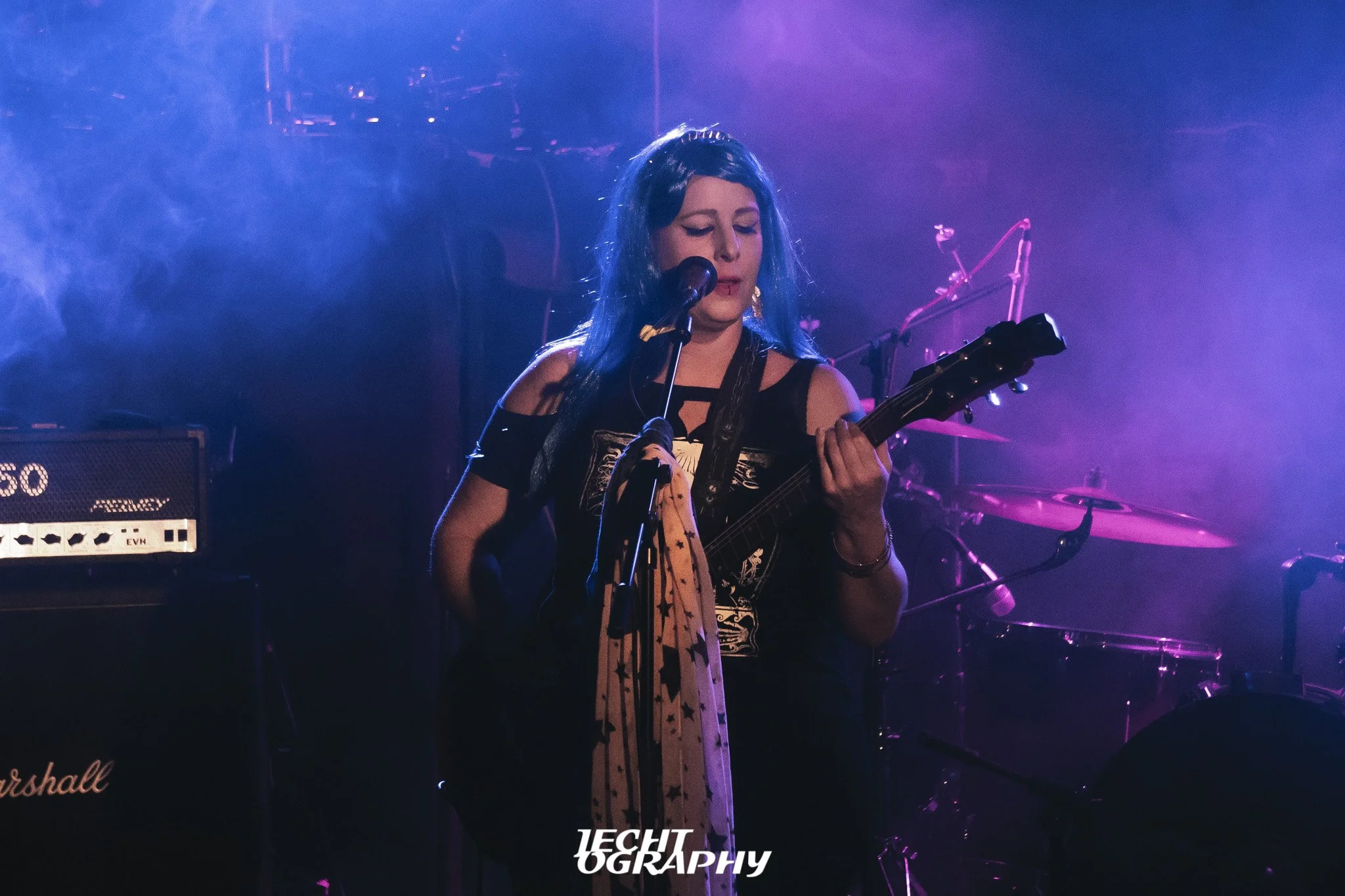 Diana plays Valhalla - Chocolate Fish — Jechtography