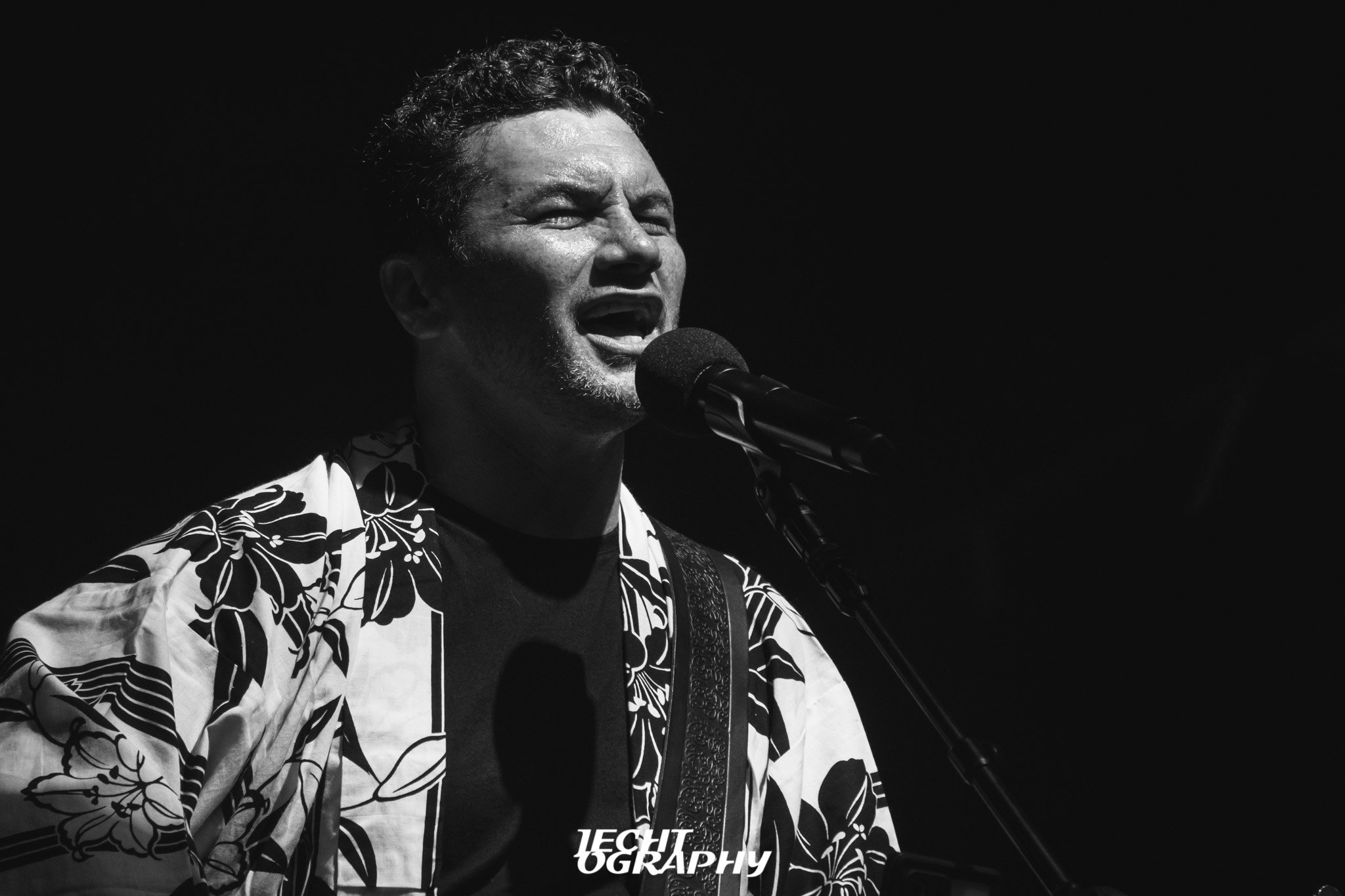 Jason Kerrison plays Resolution 2022 NYE 2023 — Jechtography