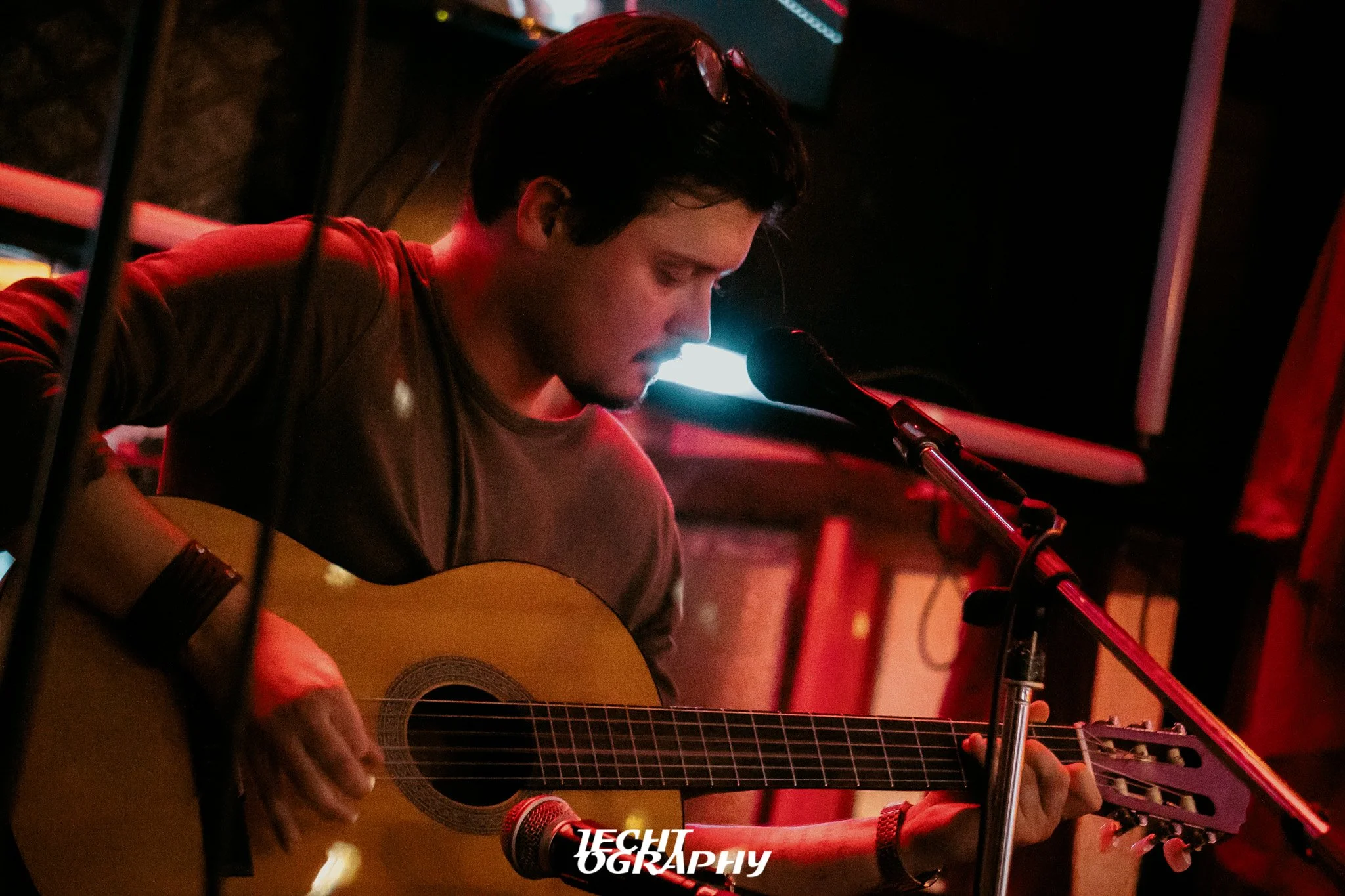 Ethan Ziggy Morrison plays Eva Beva - SHE vs THE WORLD AMDAN Single ...