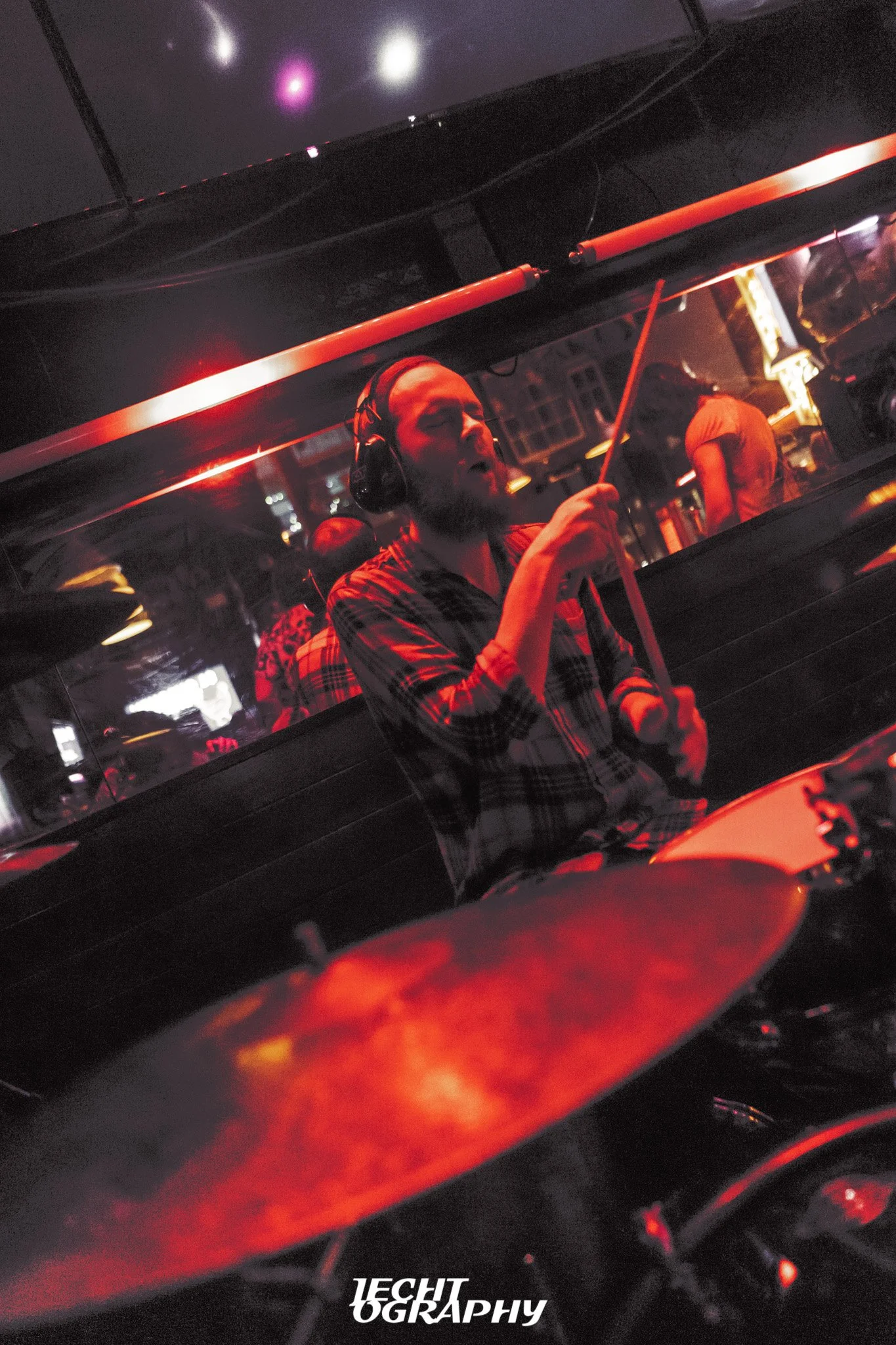 S H E plays Eva Beva - SHE vs THE WORLD AMDAN Single Release Gig ...