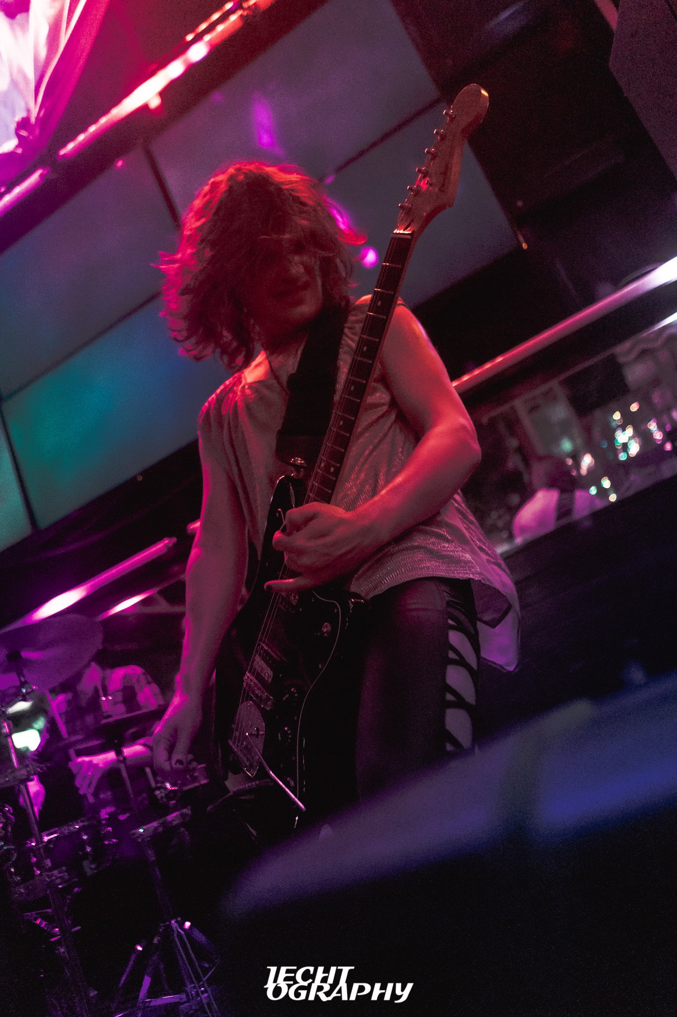 S H E plays Eva Beva - SHE vs THE WORLD AMDAN Single Release Gig ...