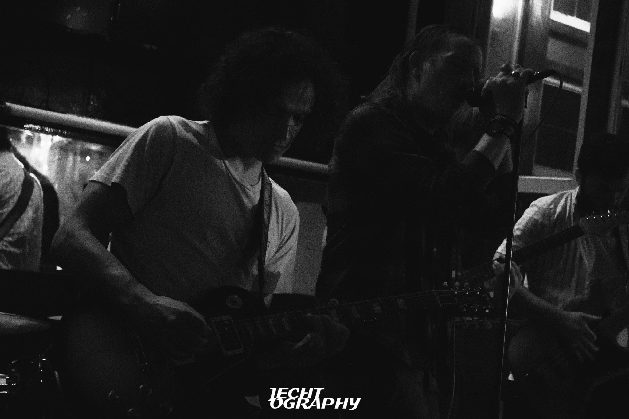 Dream State Empire plays Eva Beva - SHE vs THE WORLD AMDAN Single ...