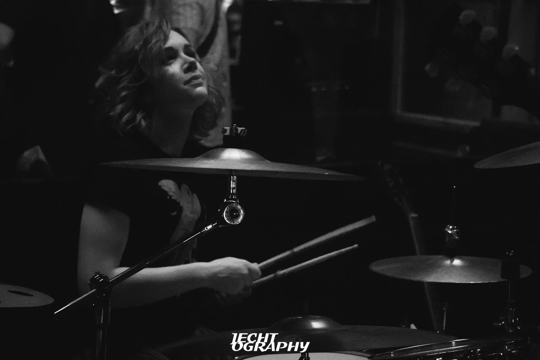 Dream State Empire plays Eva Beva - SHE vs THE WORLD AMDAN Single ...