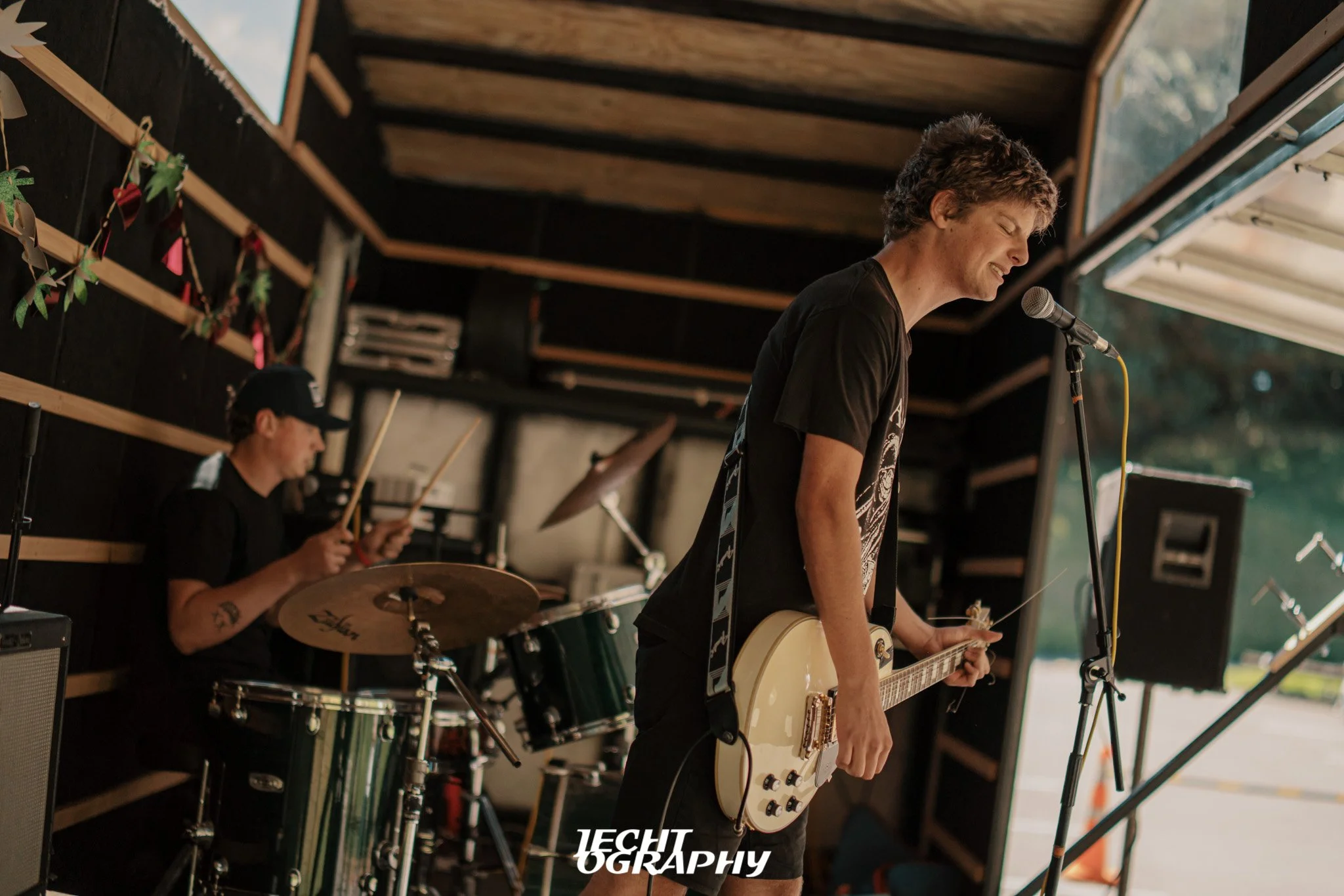 Out of Luck plays Treetops Skatepark - OUT OF LUCK 7" RELEASE TOUR ...
