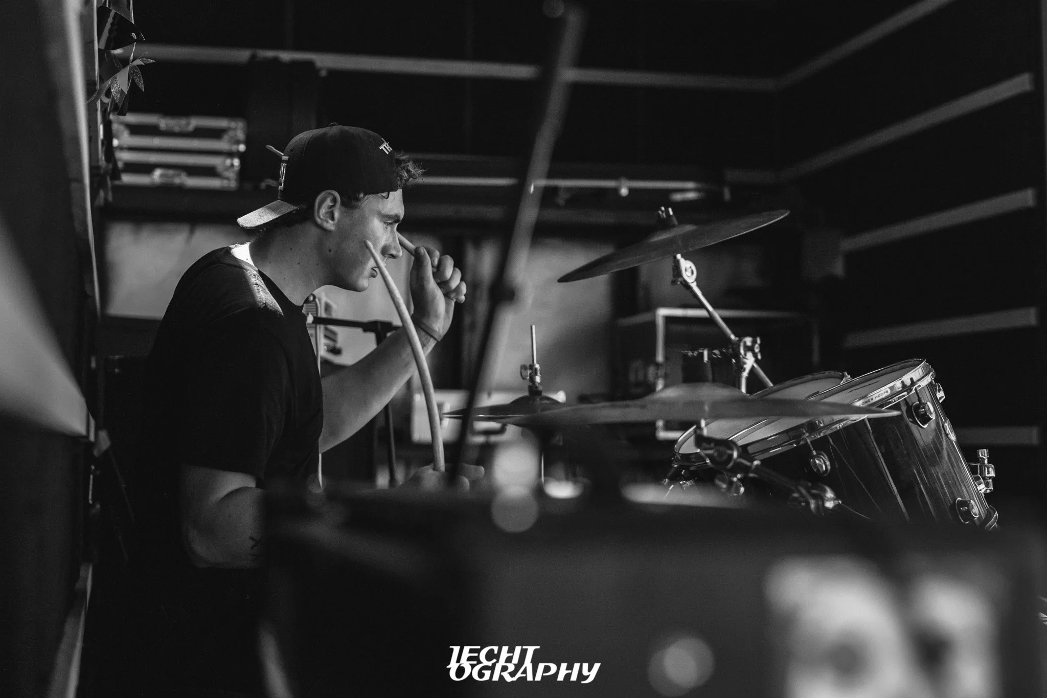 Out of Luck plays Treetops Skatepark - OUT OF LUCK 7" RELEASE TOUR ...