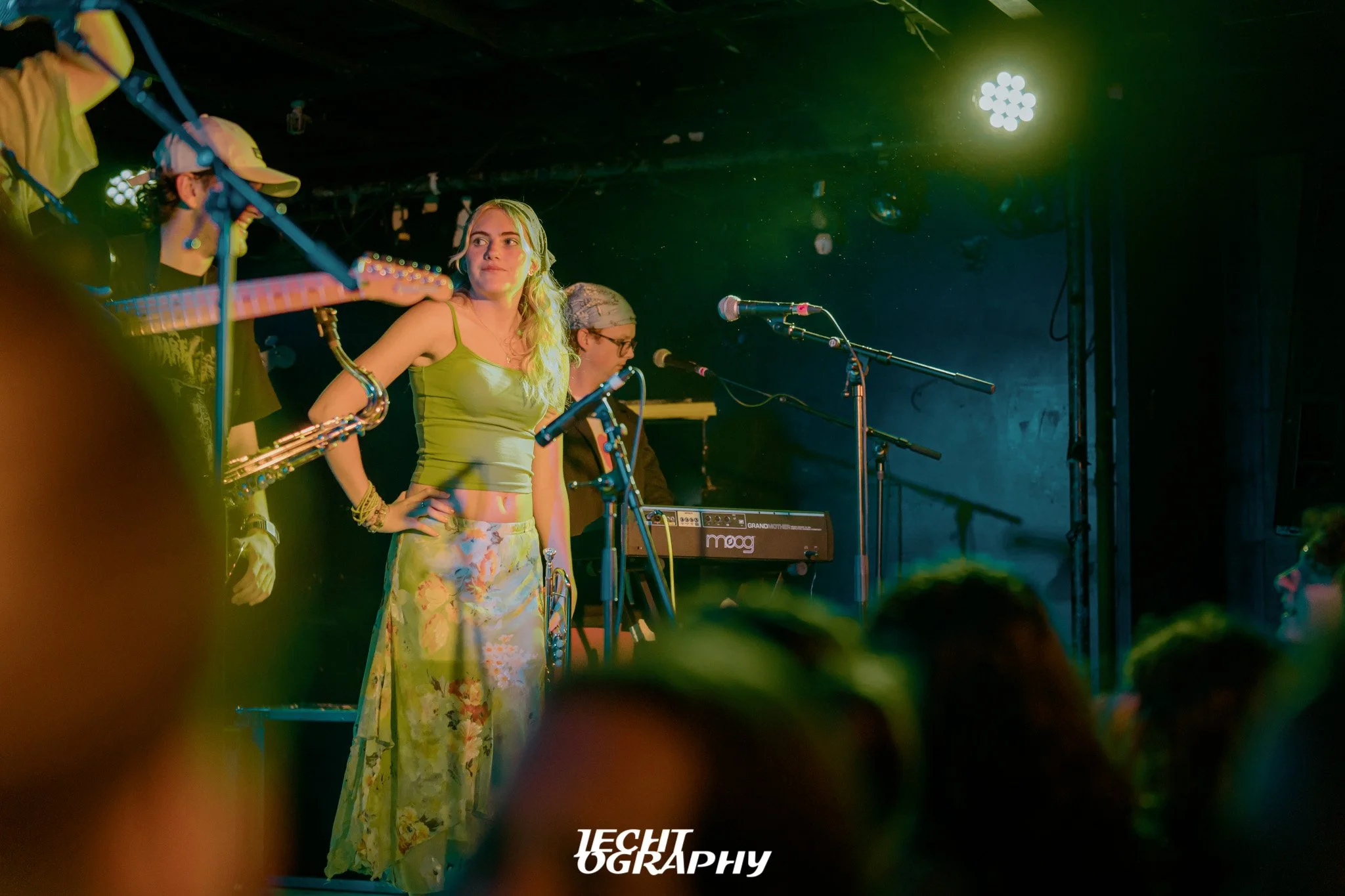 ESBEE plays San Fran - DEE x ESBEE with Daisy Grae — Jechtography