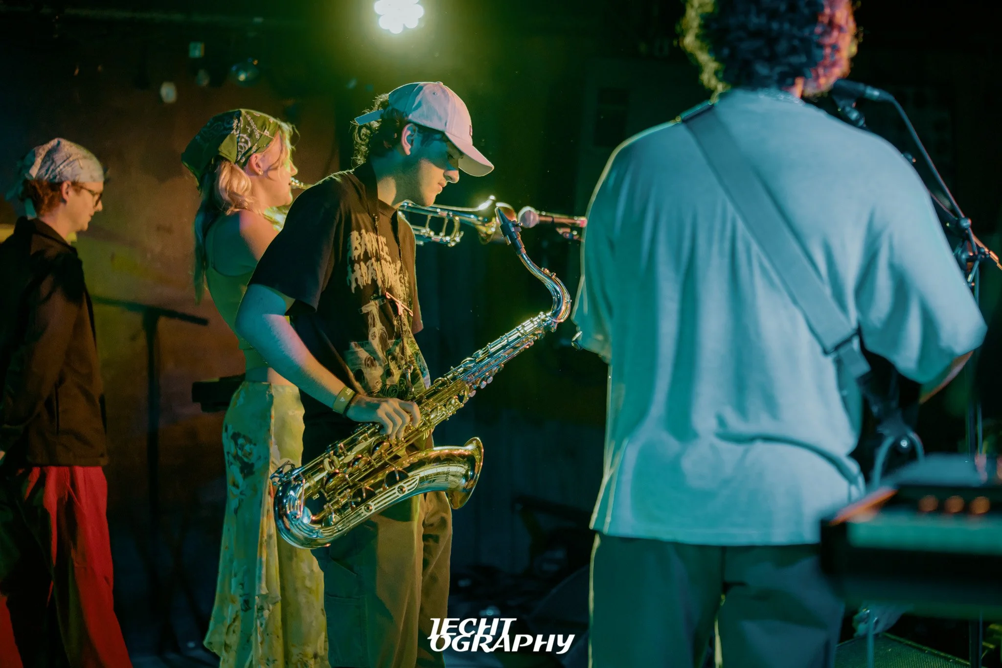 ESBEE plays San Fran - DEE x ESBEE with Daisy Grae — Jechtography