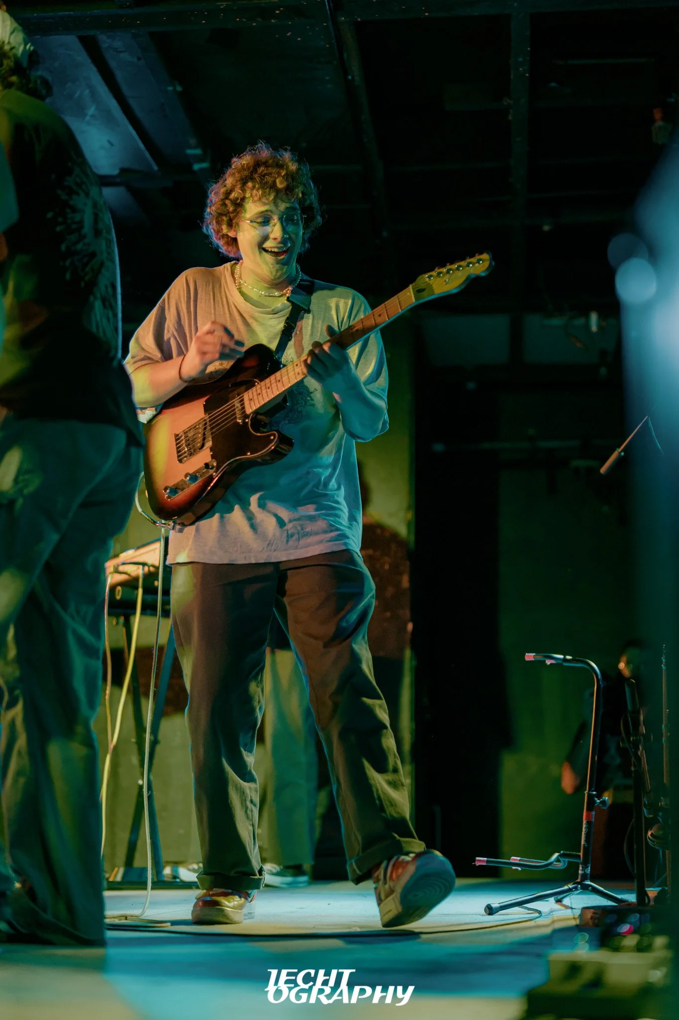 ESBEE plays San Fran - DEE x ESBEE with Daisy Grae — Jechtography