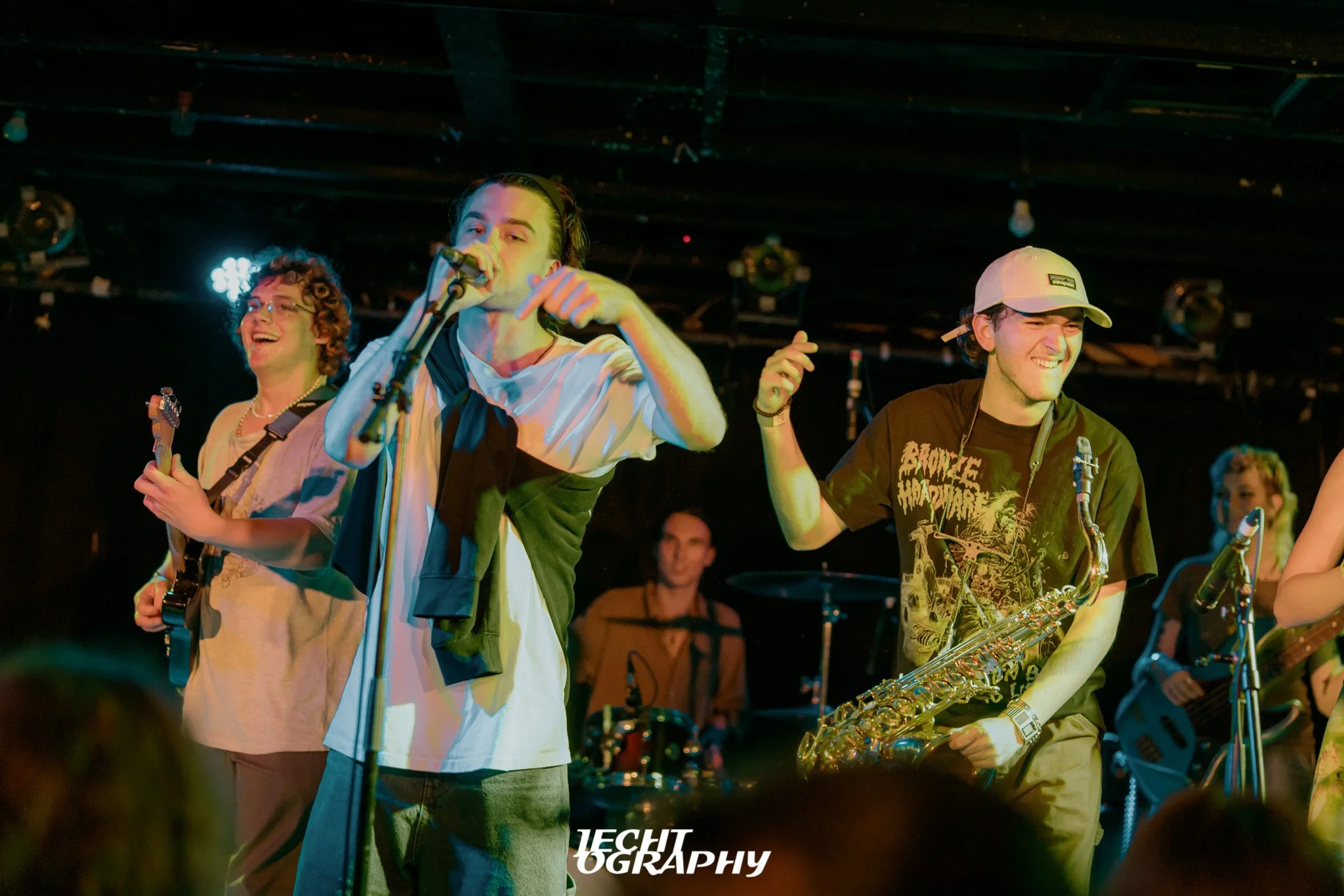 ESBEE plays San Fran - DEE x ESBEE with Daisy Grae — Jechtography