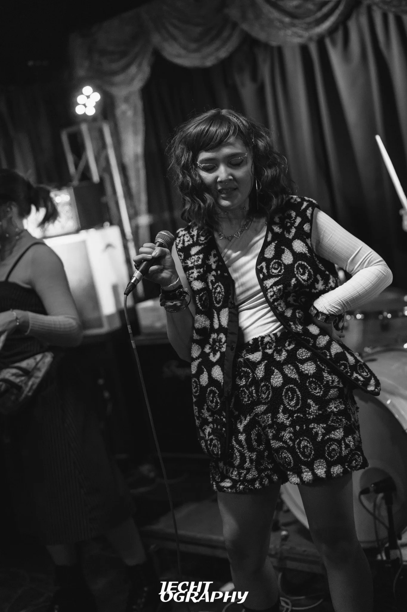 Club Ruby plays Ding Dong Lounge - Nasty Girls — Jechtography