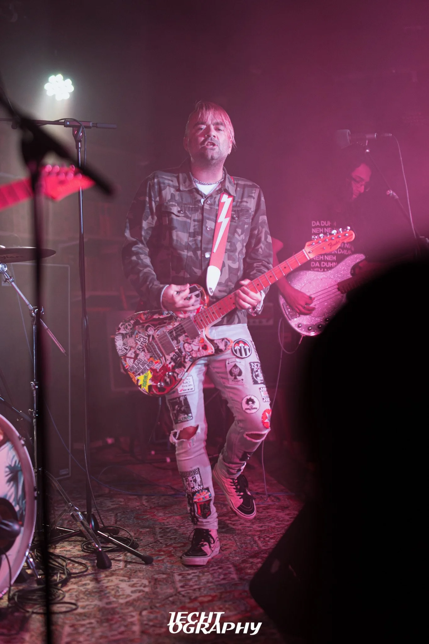 Ekko Park plays Meow - Dead Favours Album Tour 2023 - Wellington ...