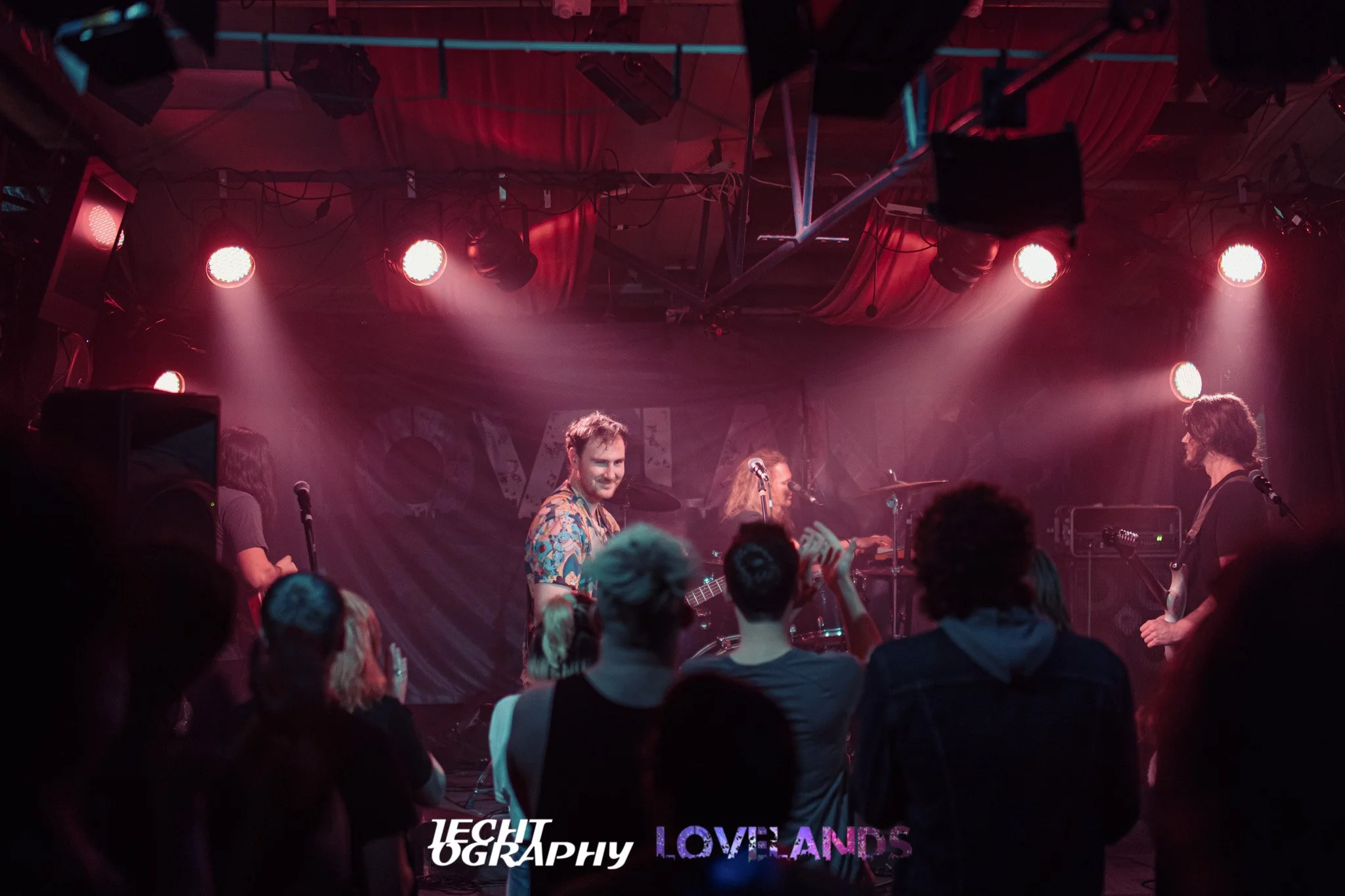 Pale Lady plays Lovelands - Private Event — Jechtography
