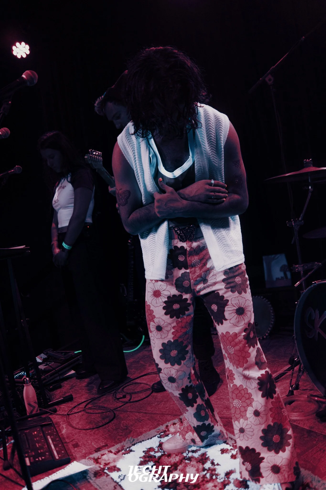 SKRAM plays Big Fan - Skram Strawberry Dream Tour — Jechtography