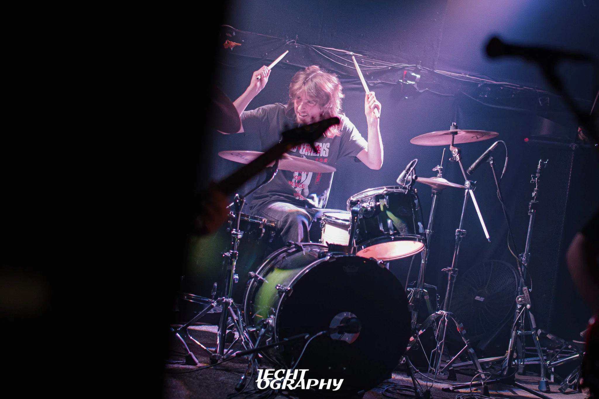 POUT plays Valhalla - Videodrome Release Tour — Jechtography