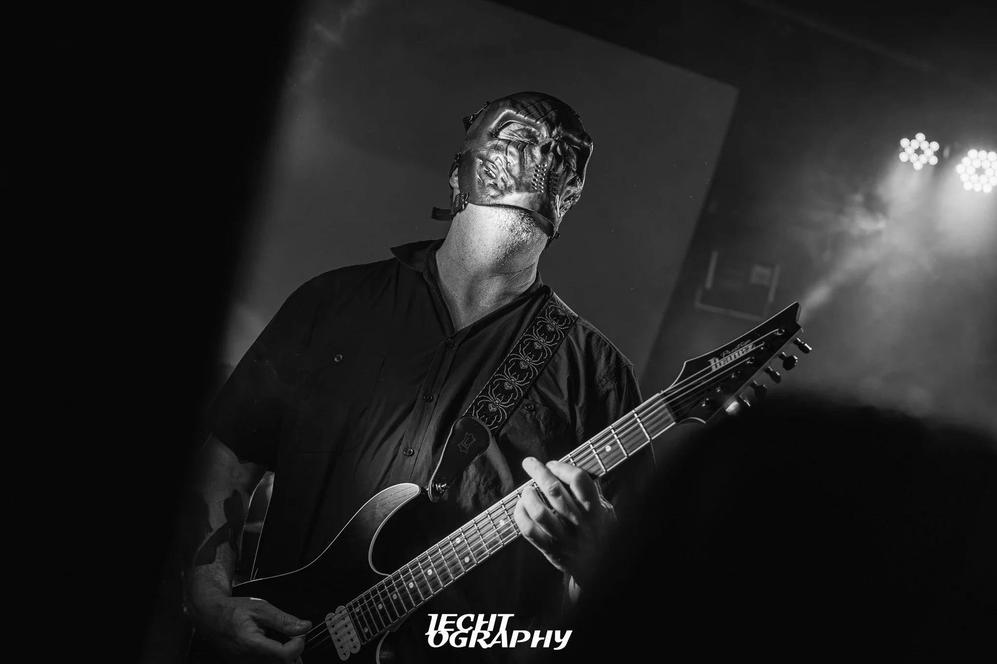 Waylon Reavis plays Valhalla - NUMETAL MAYHEM AUSTRALIA AND AOTEAROA ...