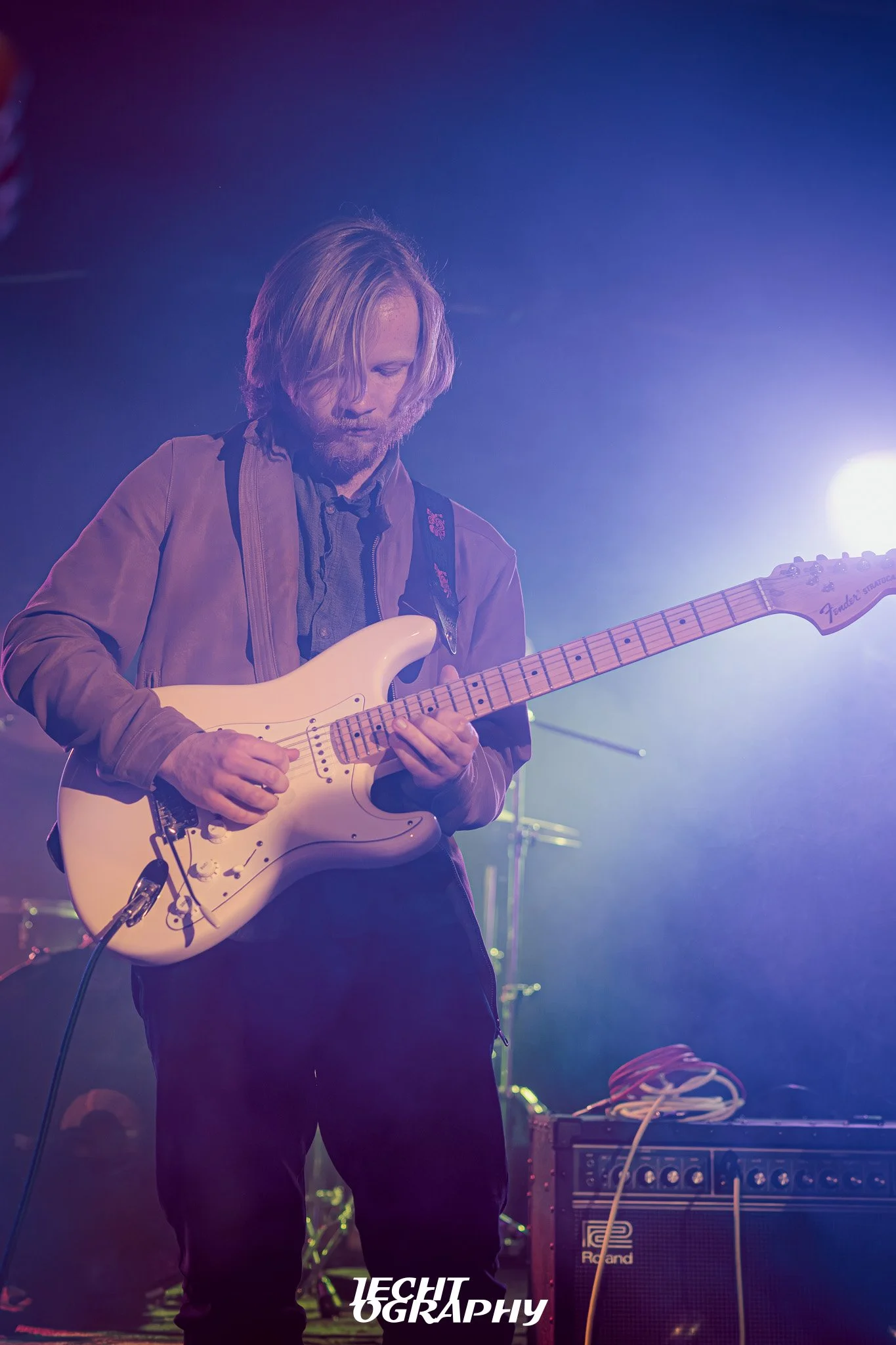 Ben McHardy plays Valhalla - Smilezz That Aren't Around Release Gig ...