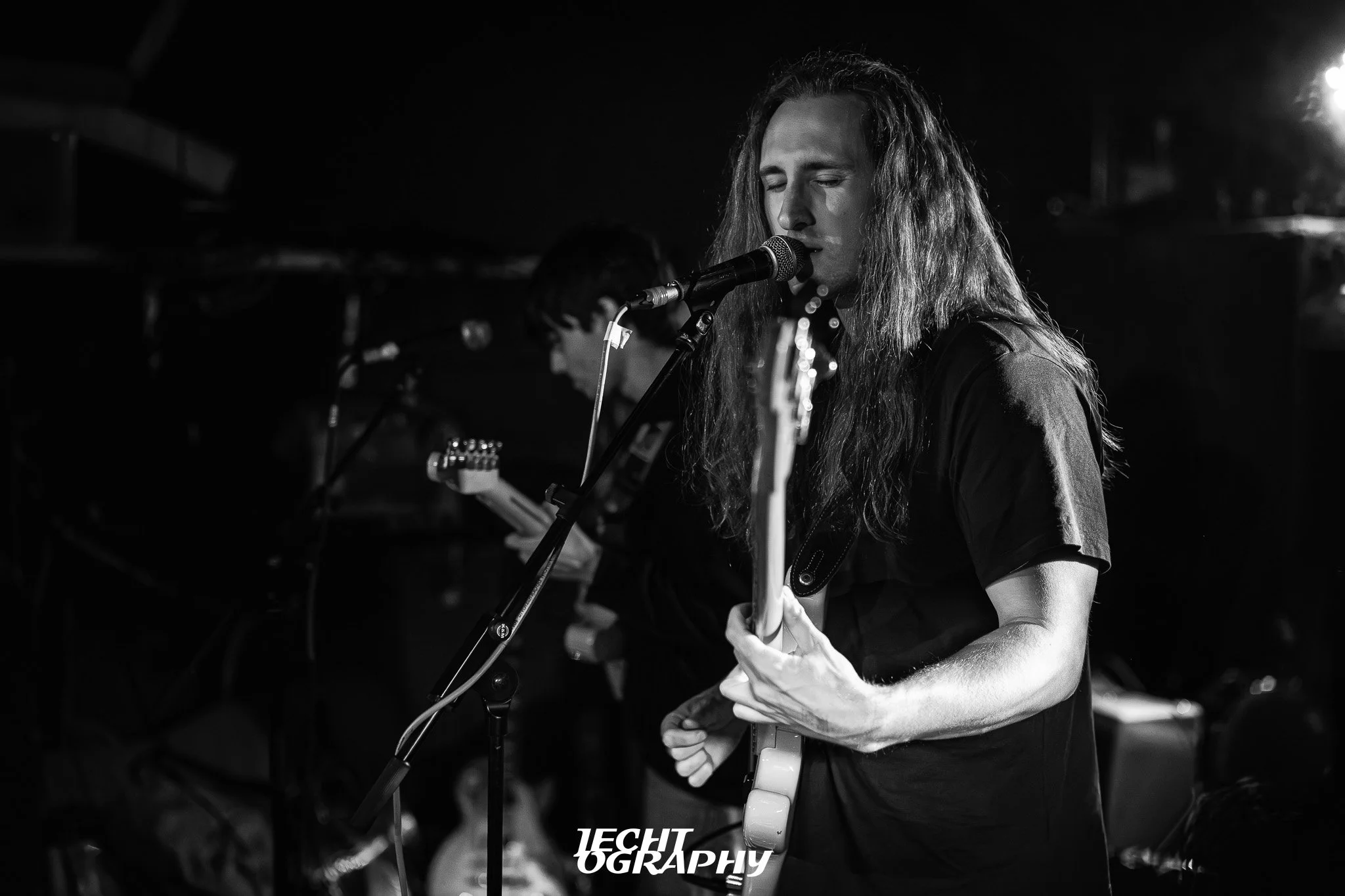 Eight Head Body plays Valhalla - Eight Head Body Tour with Big Pharma ...