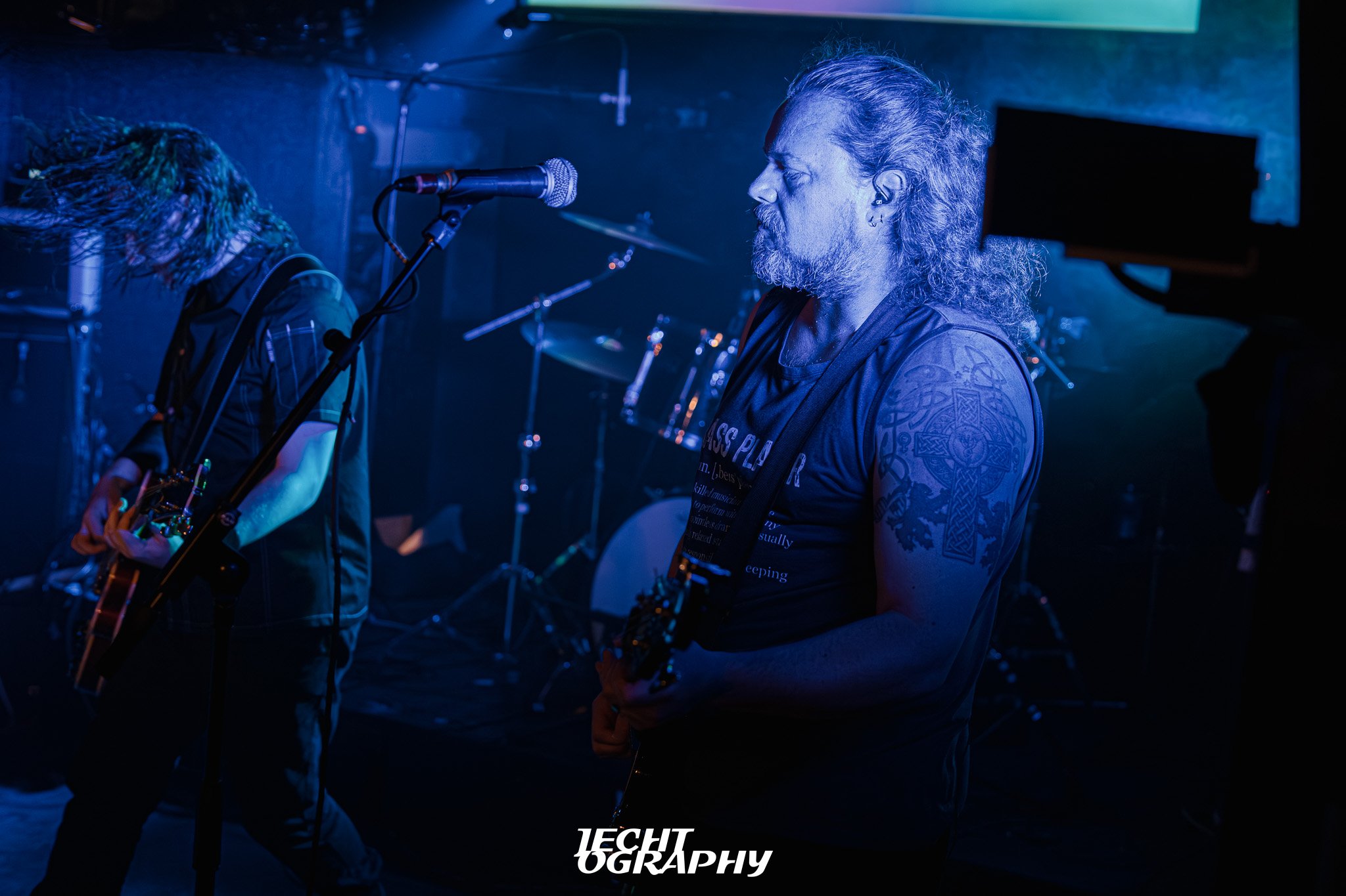 Everlong plays Valhalla - The Last Thrash with Everlong and Pale Lady ...