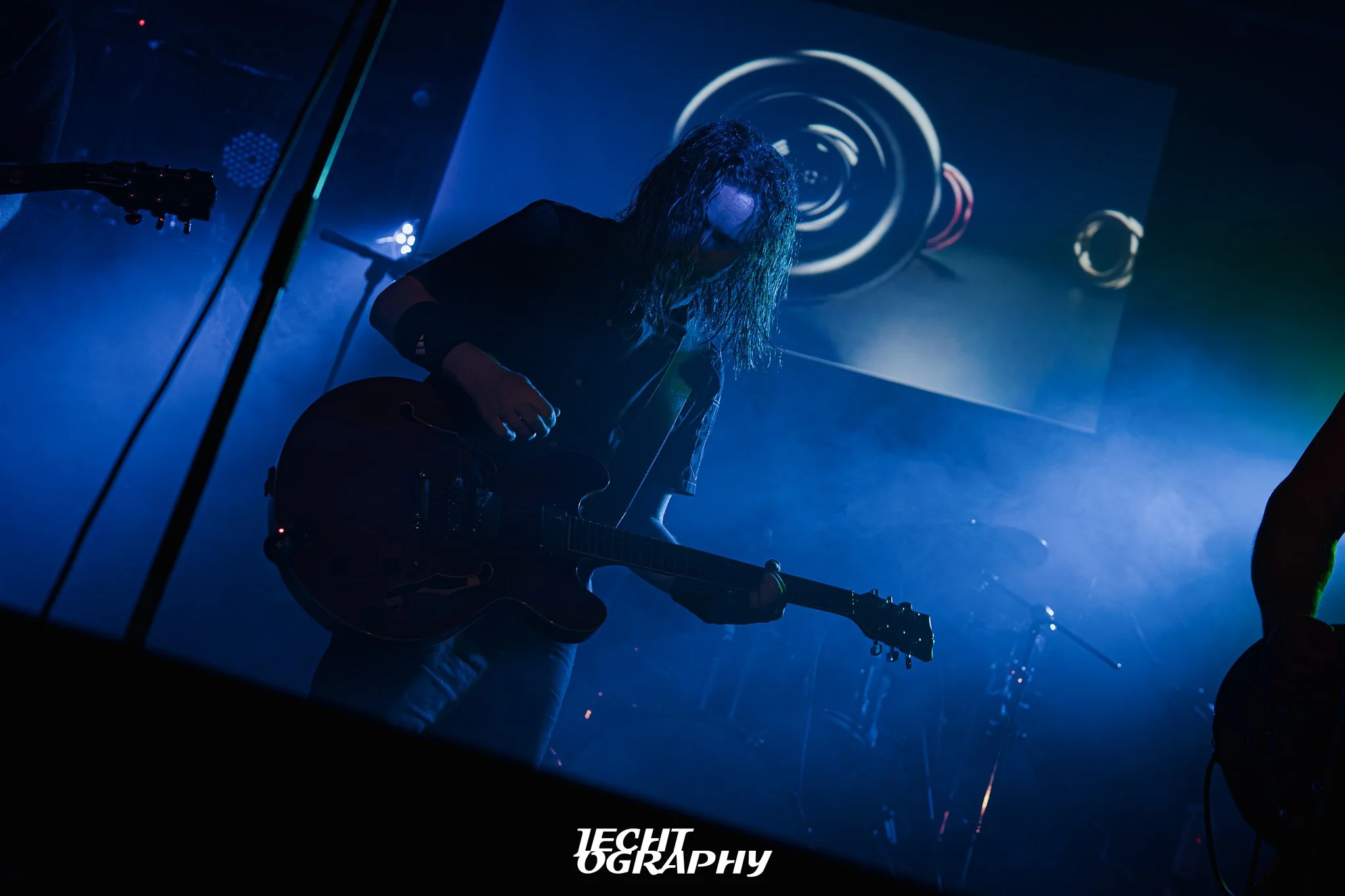 Everlong plays Valhalla - The Last Thrash with Everlong and Pale Lady ...