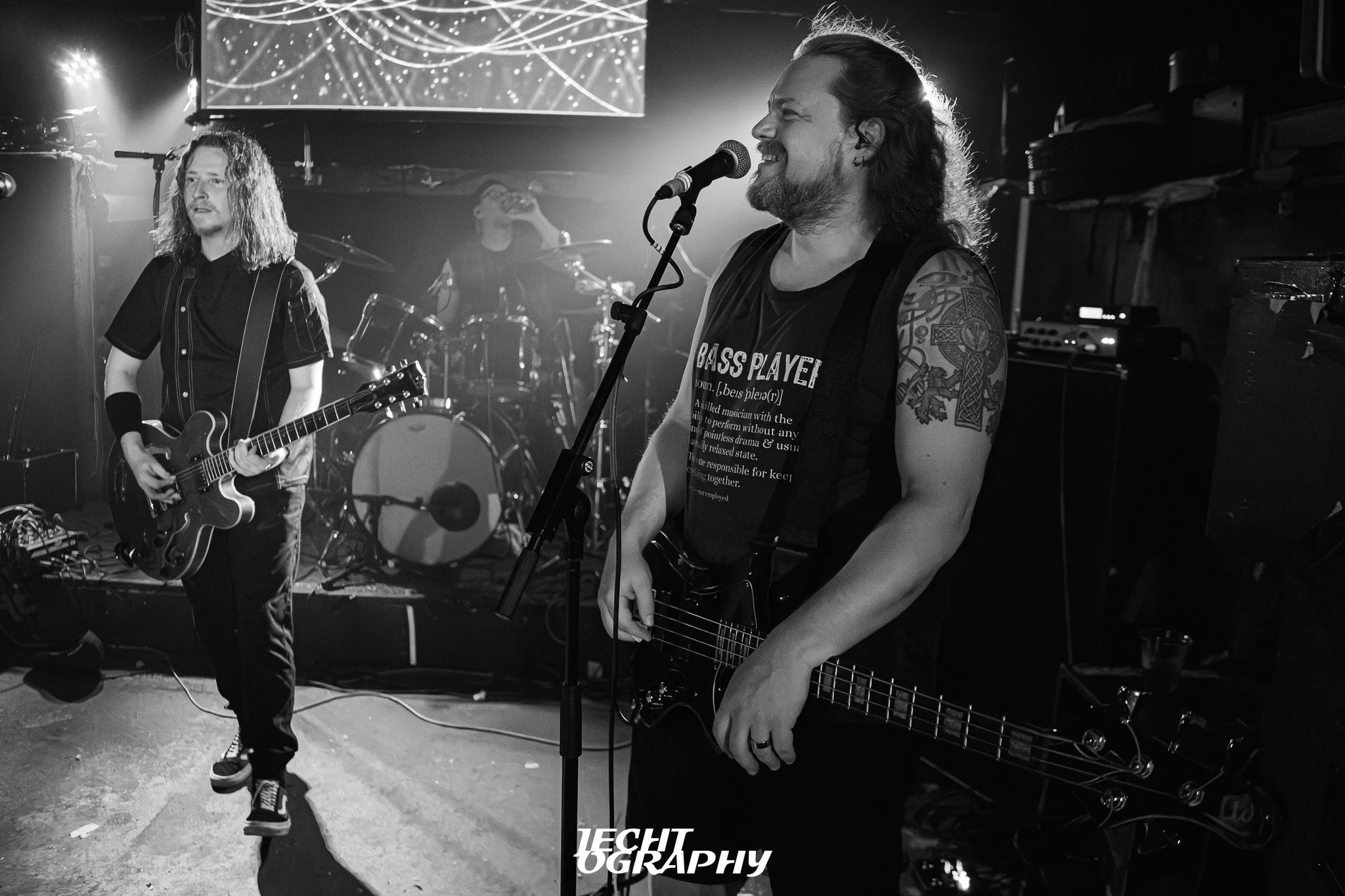 Everlong plays Valhalla - The Last Thrash with Everlong and Pale Lady ...