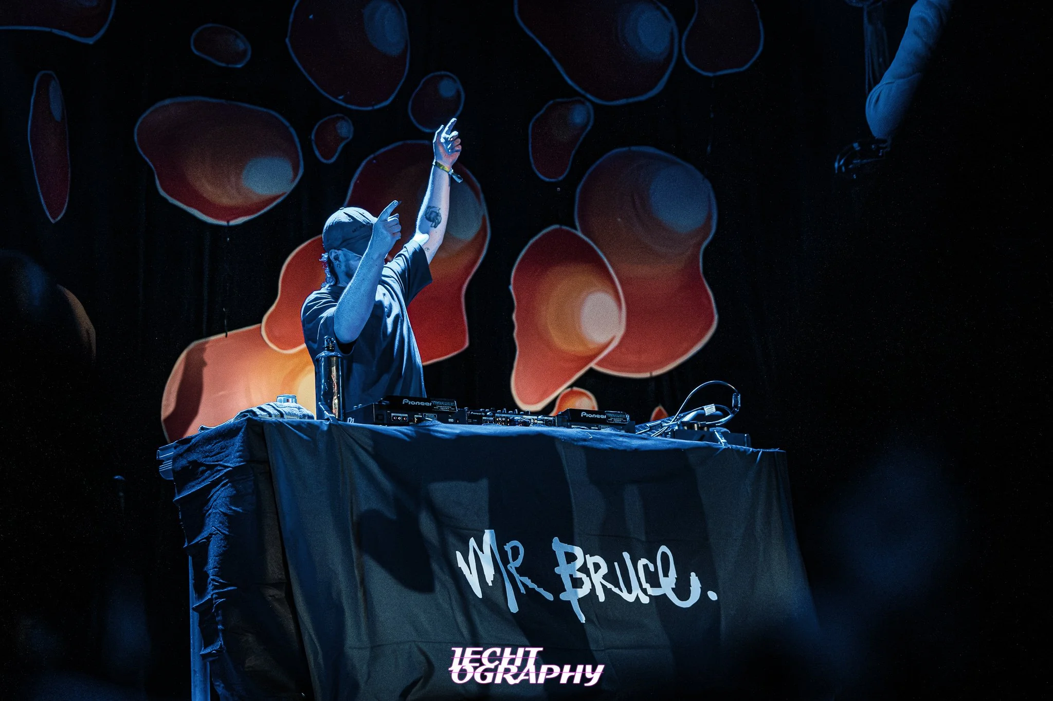 Mr Bruce at SPLORE 2024 — Jechtography