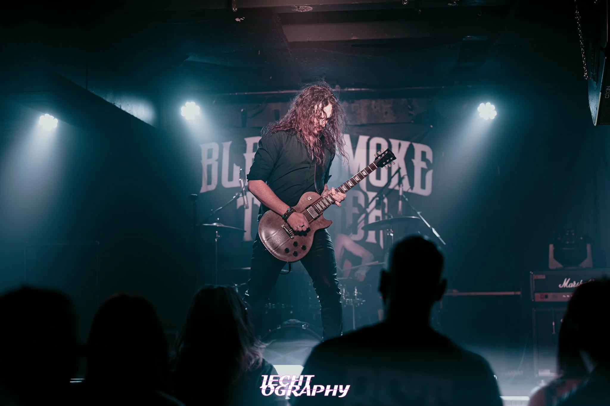 Black Smoke Trigger plays Meow - Black Smoke Trigger with Curlys Jewels ...