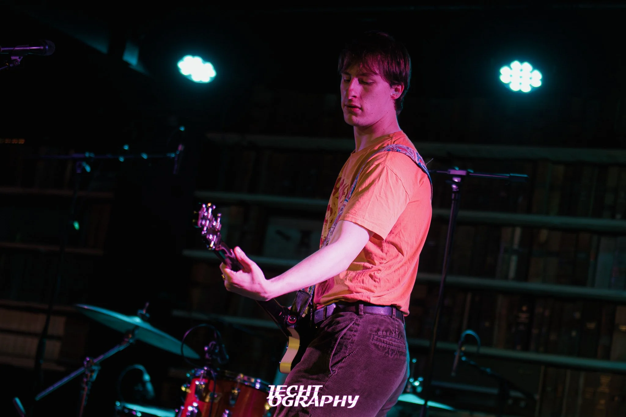 Mudgoose plays Meow - WALLFLOWER VOODOO BLOO MUDGOOSE — Jechtography