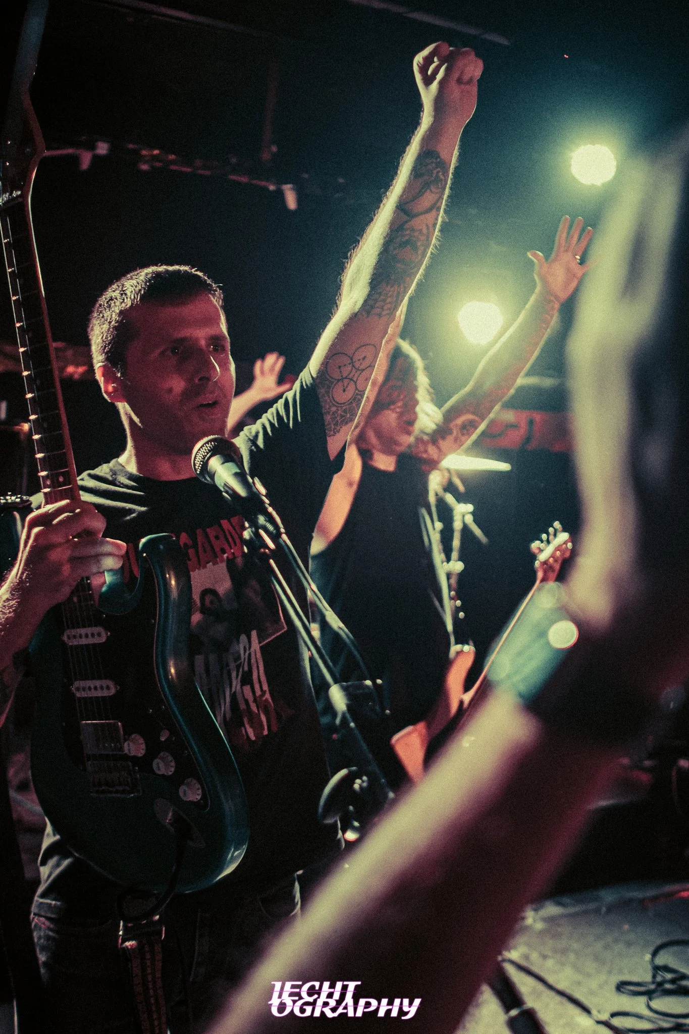 Cave In plays Valhalla - CAVE IN Aotearoa Tour — Jechtography