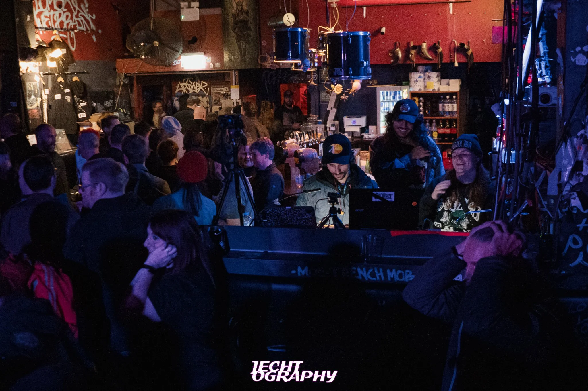 Cave In plays Valhalla - CAVE IN Aotearoa Tour — Jechtography