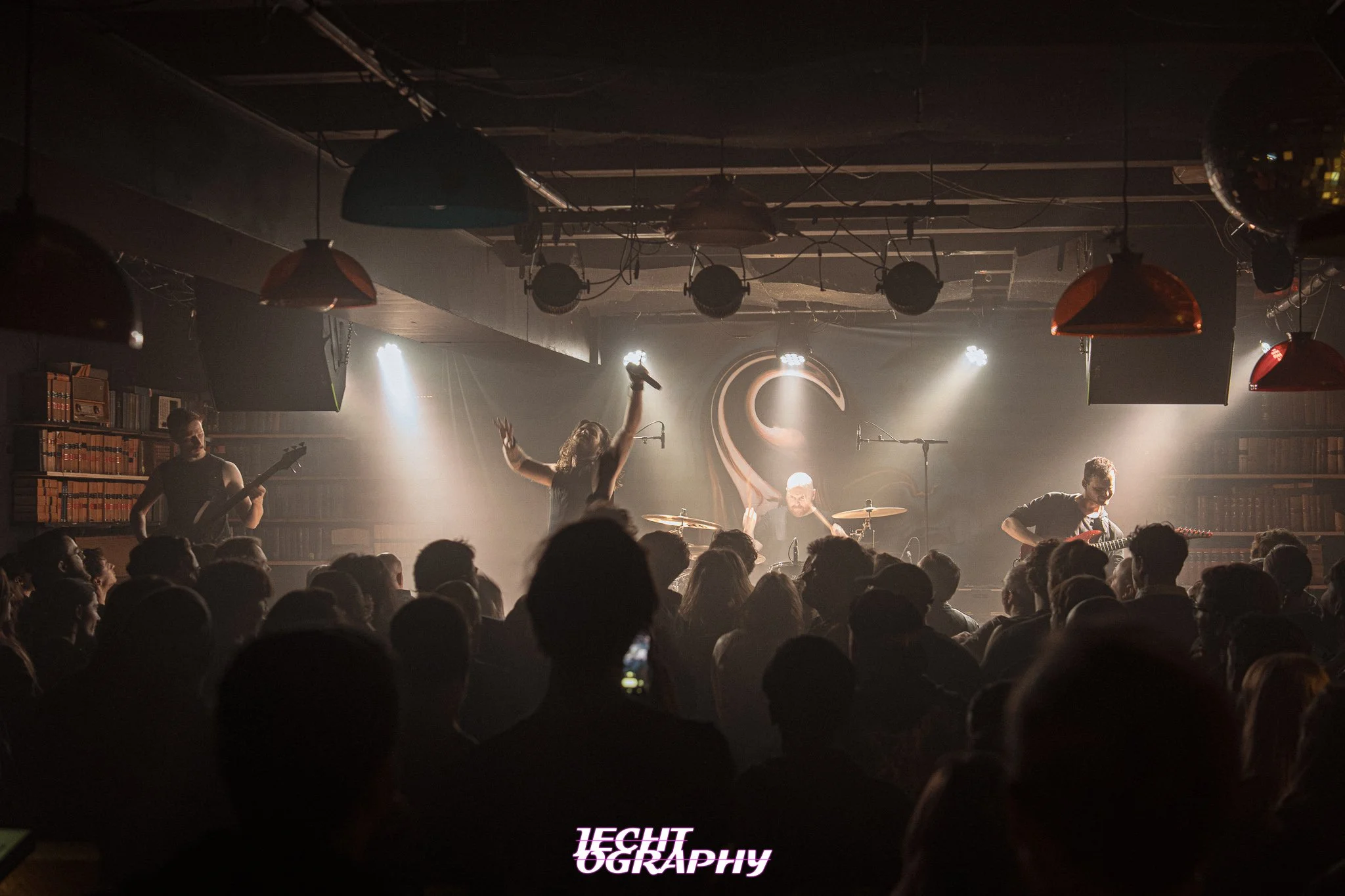 Caligulas Horse plays Meow - Caligulas Horse NZ Tour 2024 — Jechtography