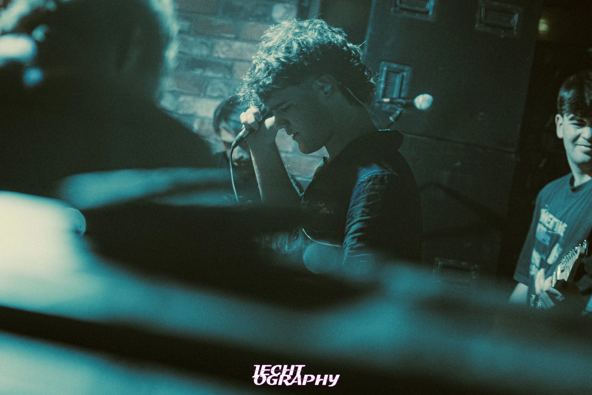 Powder Chutes plays Underworld Tavern - Powder Chutes + Haast Hunter ...