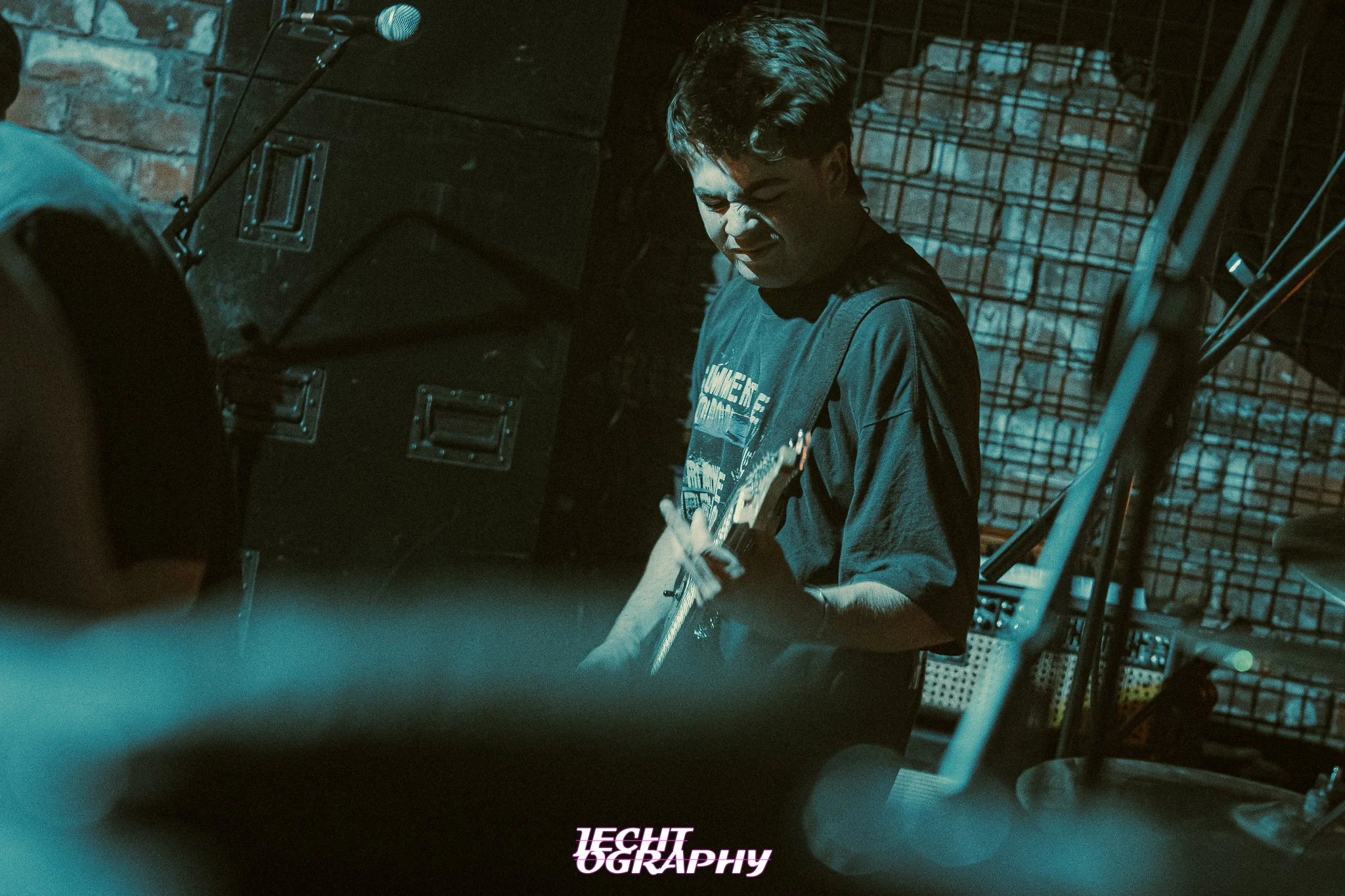 Powder Chutes plays Underworld Tavern - Powder Chutes + Haast Hunter ...