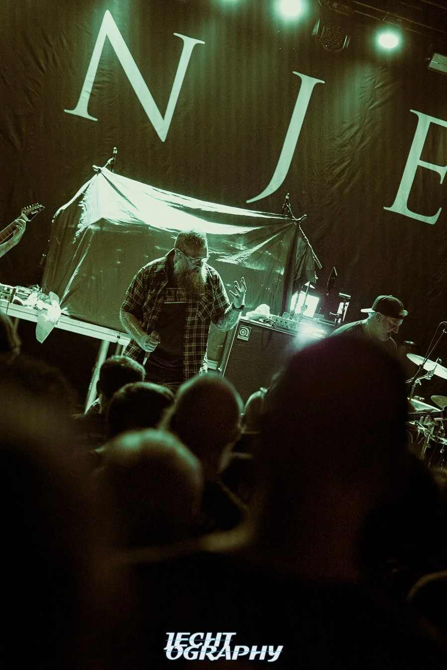 FVKVSHIMA plays Meow Nui - Jinjer NZ Tour — Jechtography