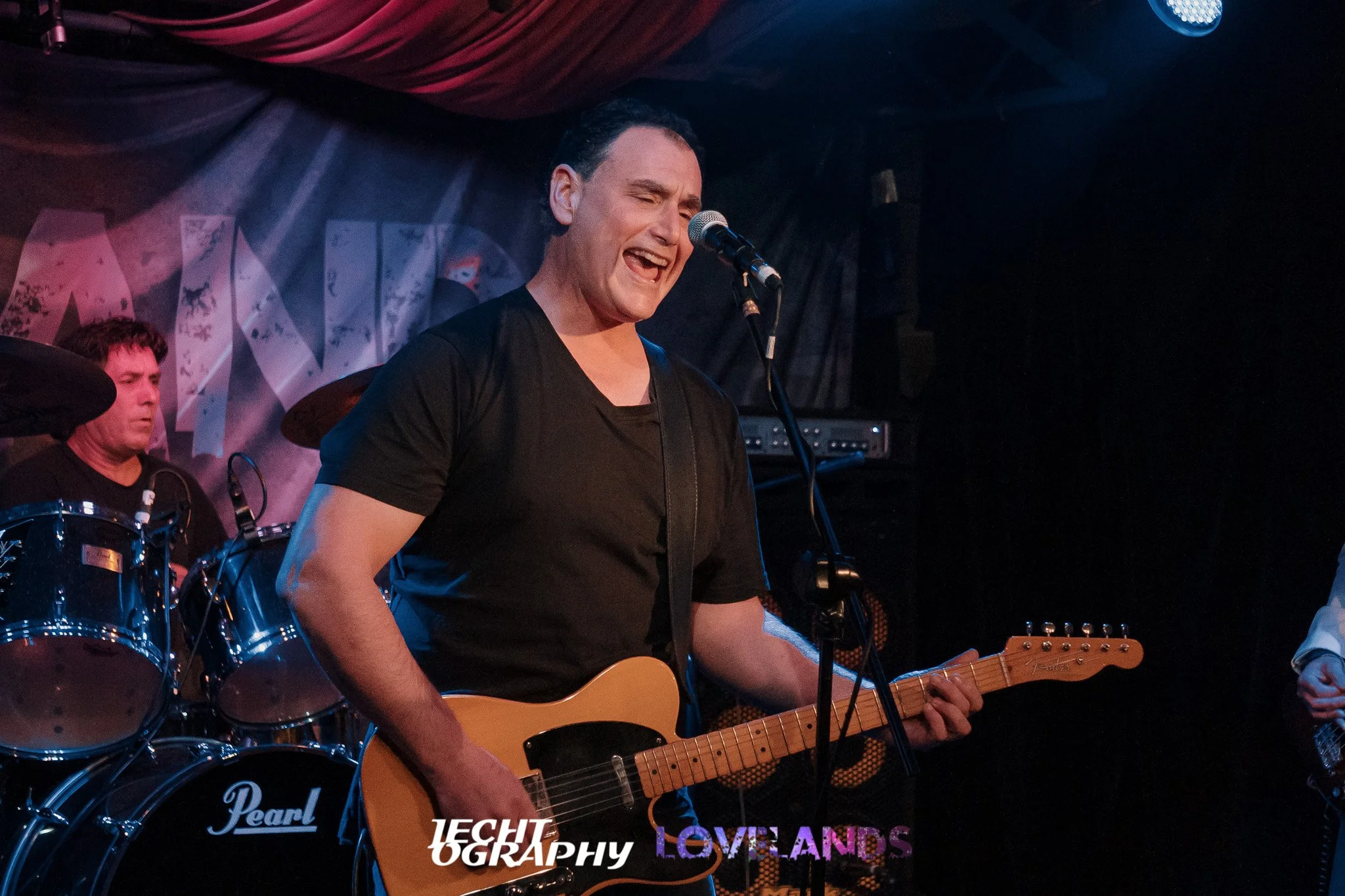 Sinner Man Saint plays Lovelands - The Great Balcony Break in ...