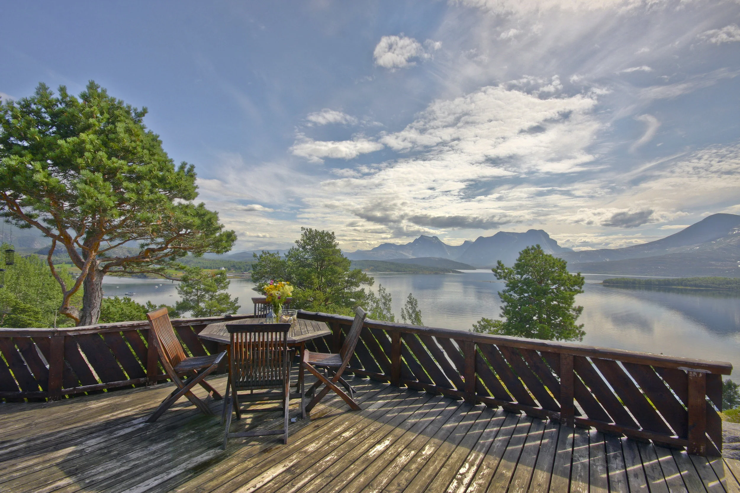 Summer in Efjord — Ofoten OPPLEVELSER