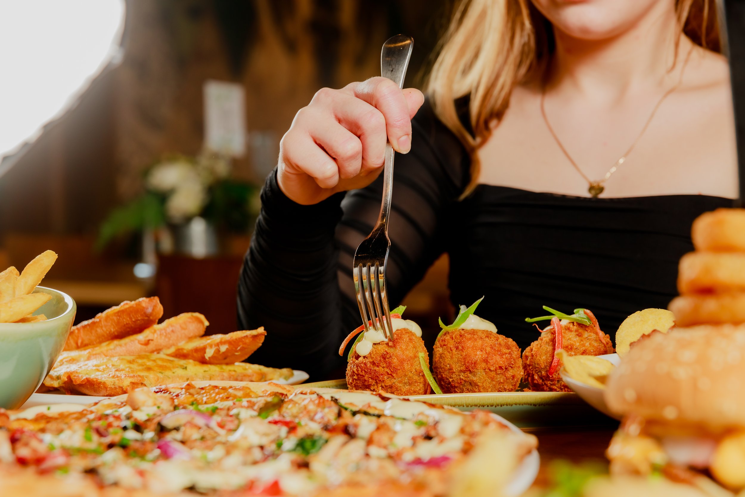 Orion Hotel - Springfield Restaurant, Bar, Functions & Gaming