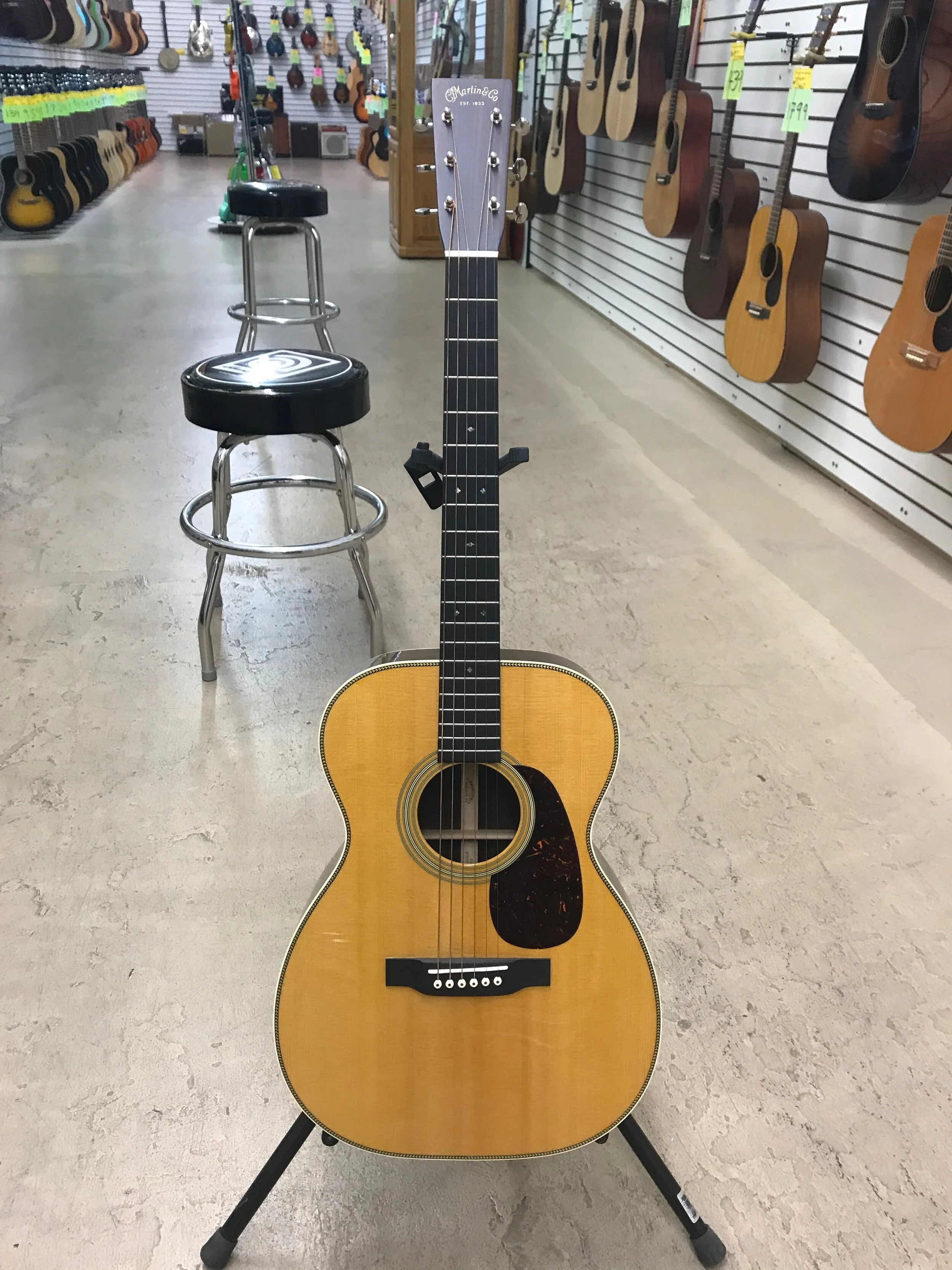 Martin Acoustic Guitars — Bizarre Guitar