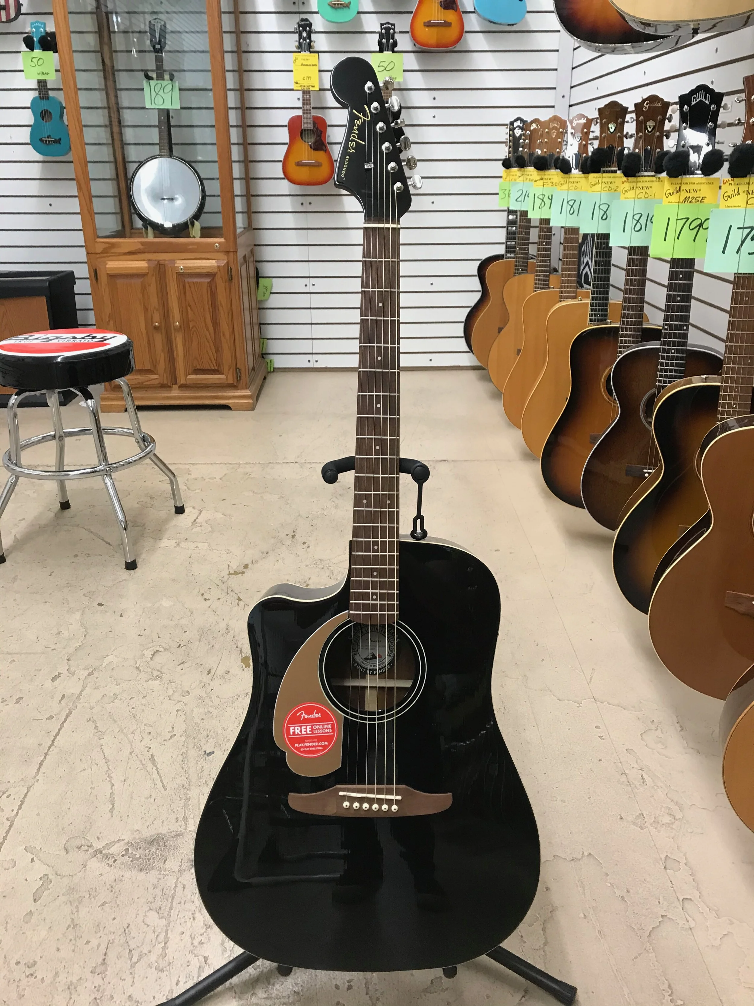 Fender Acoustic Guitars — Bizarre Guitar