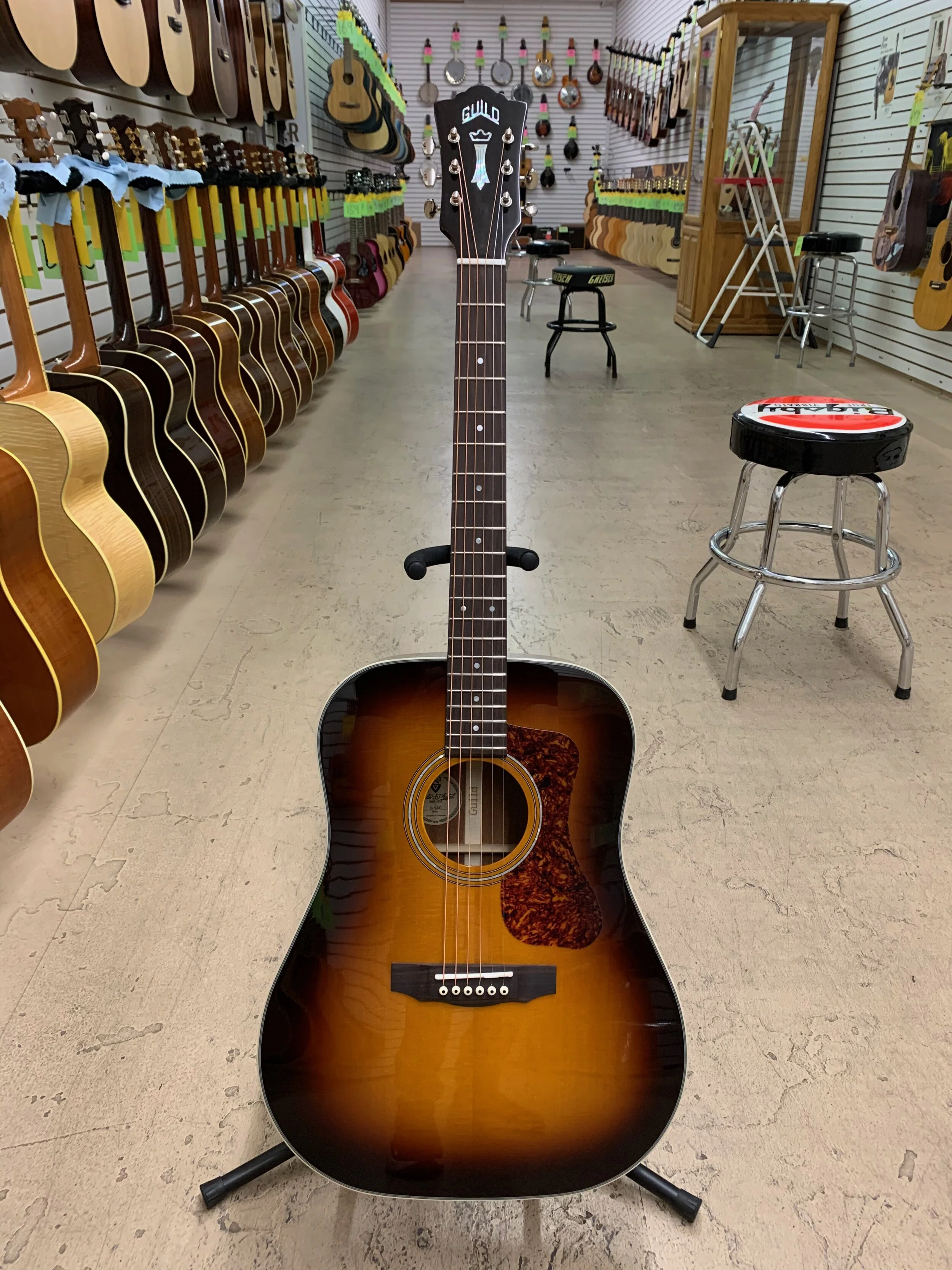 Guild Acoustic Guitars — Bizarre Guitar