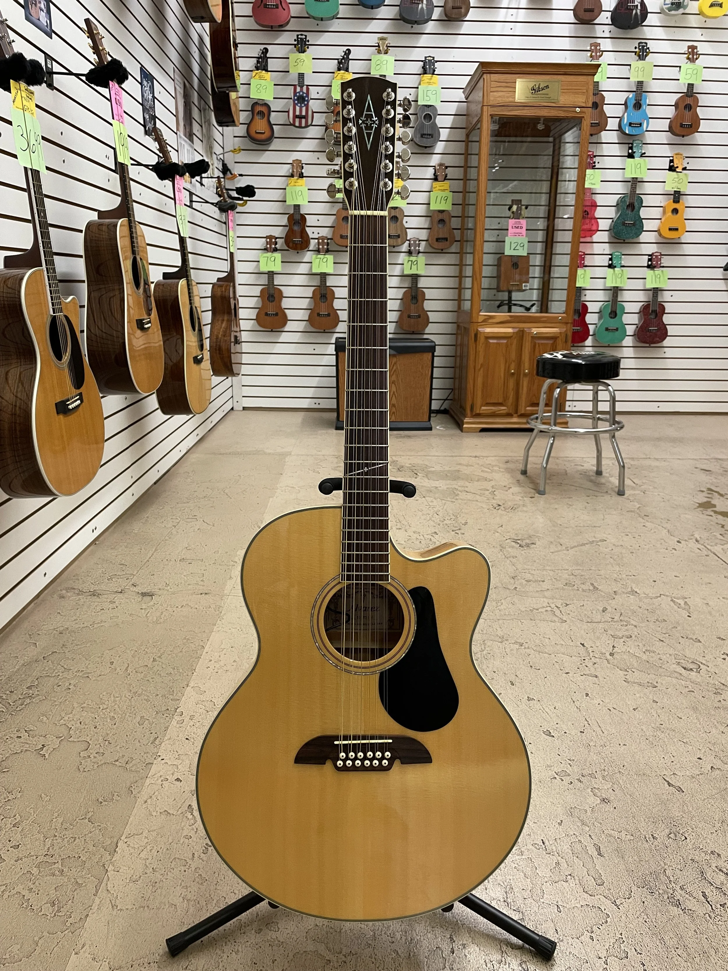 More Acoustic Guitars — Bizarre Guitar