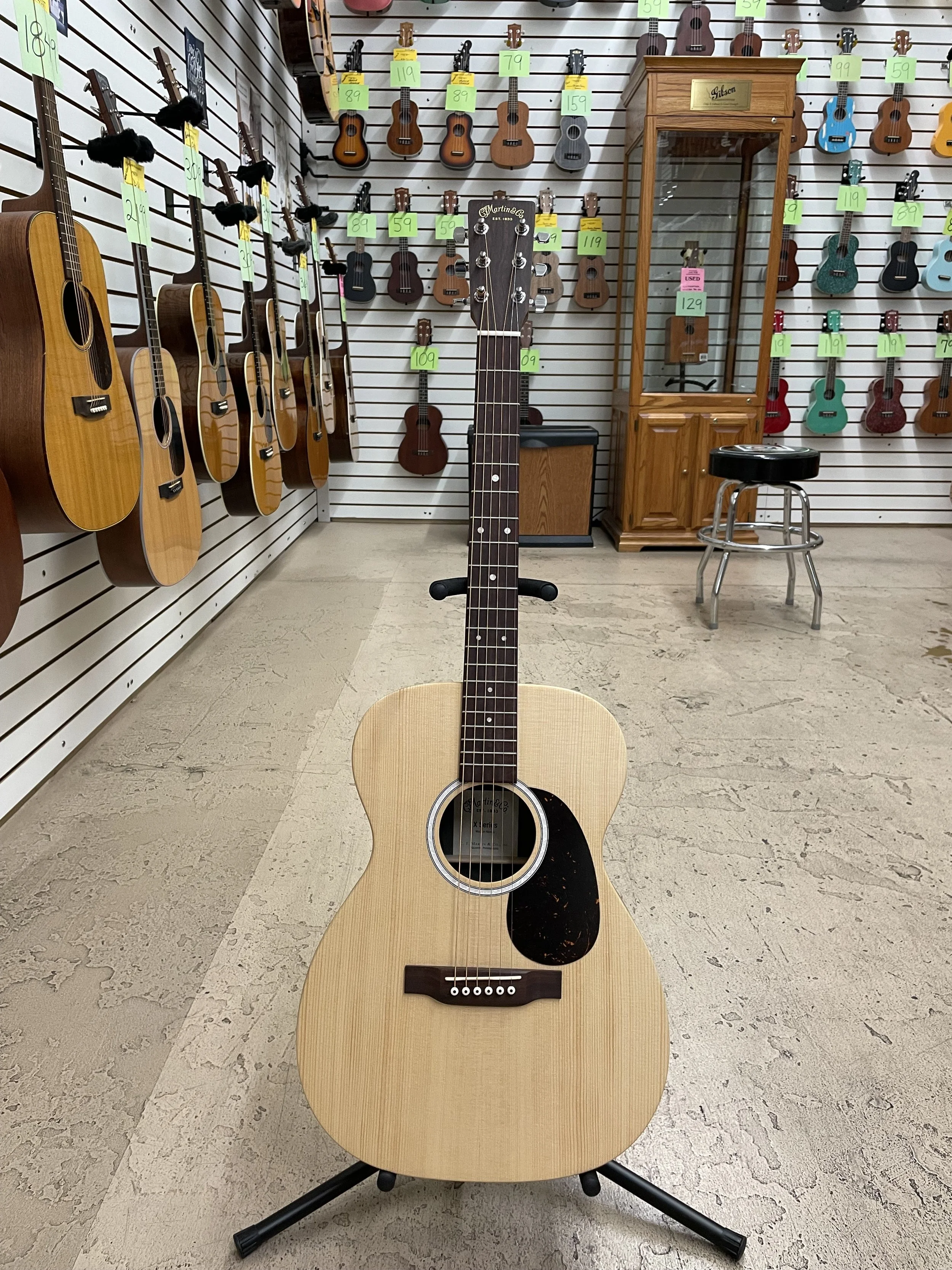 Martin Acoustic Guitars — Bizarre Guitar