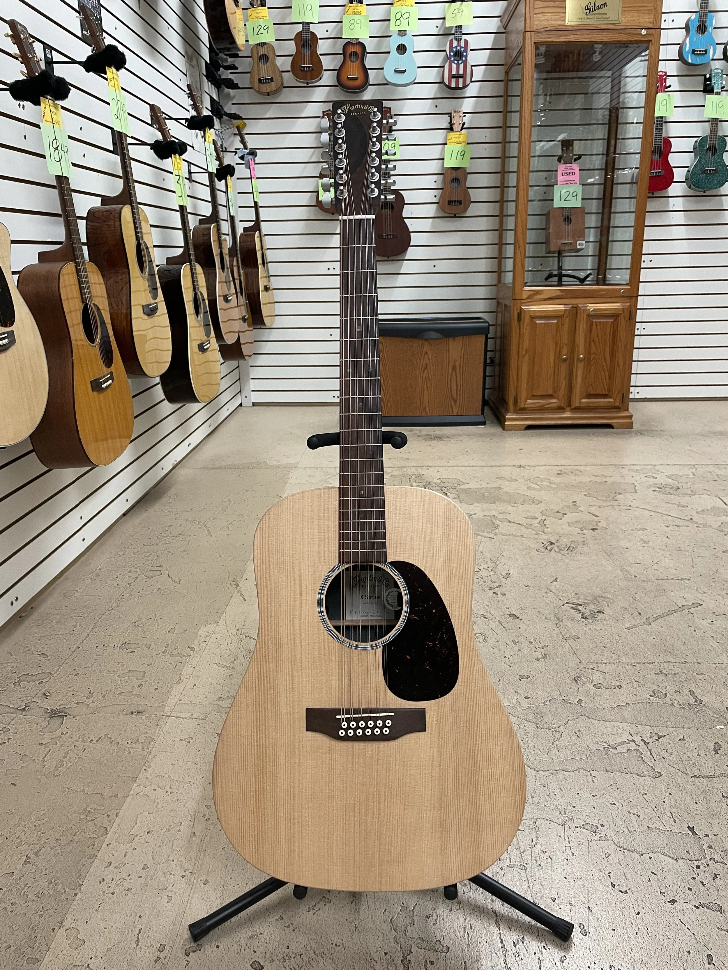 Martin Acoustic Guitars — Bizarre Guitar