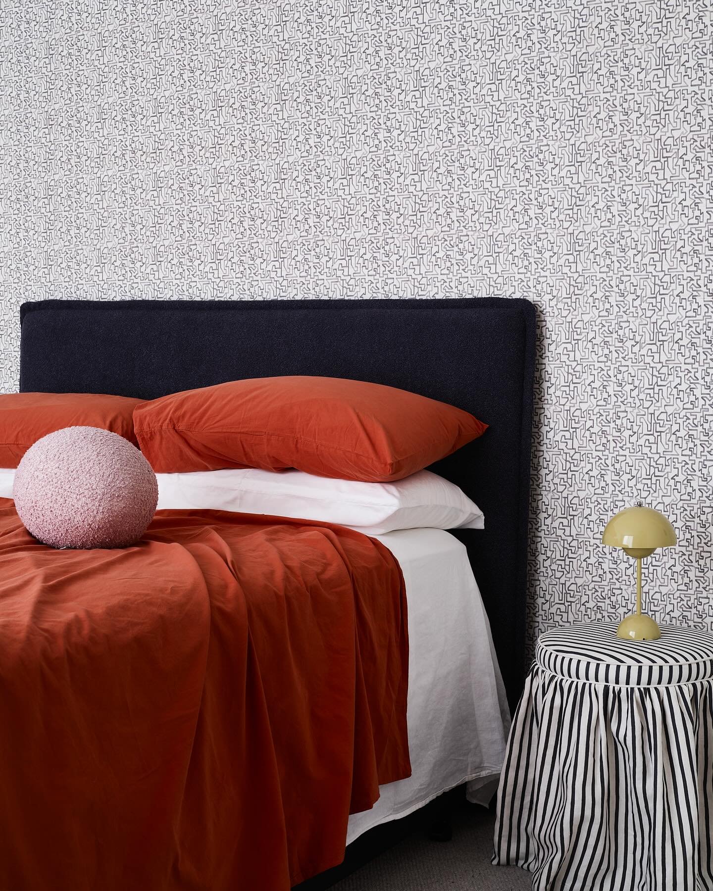 SHADOW LINES — OAT STUDIO