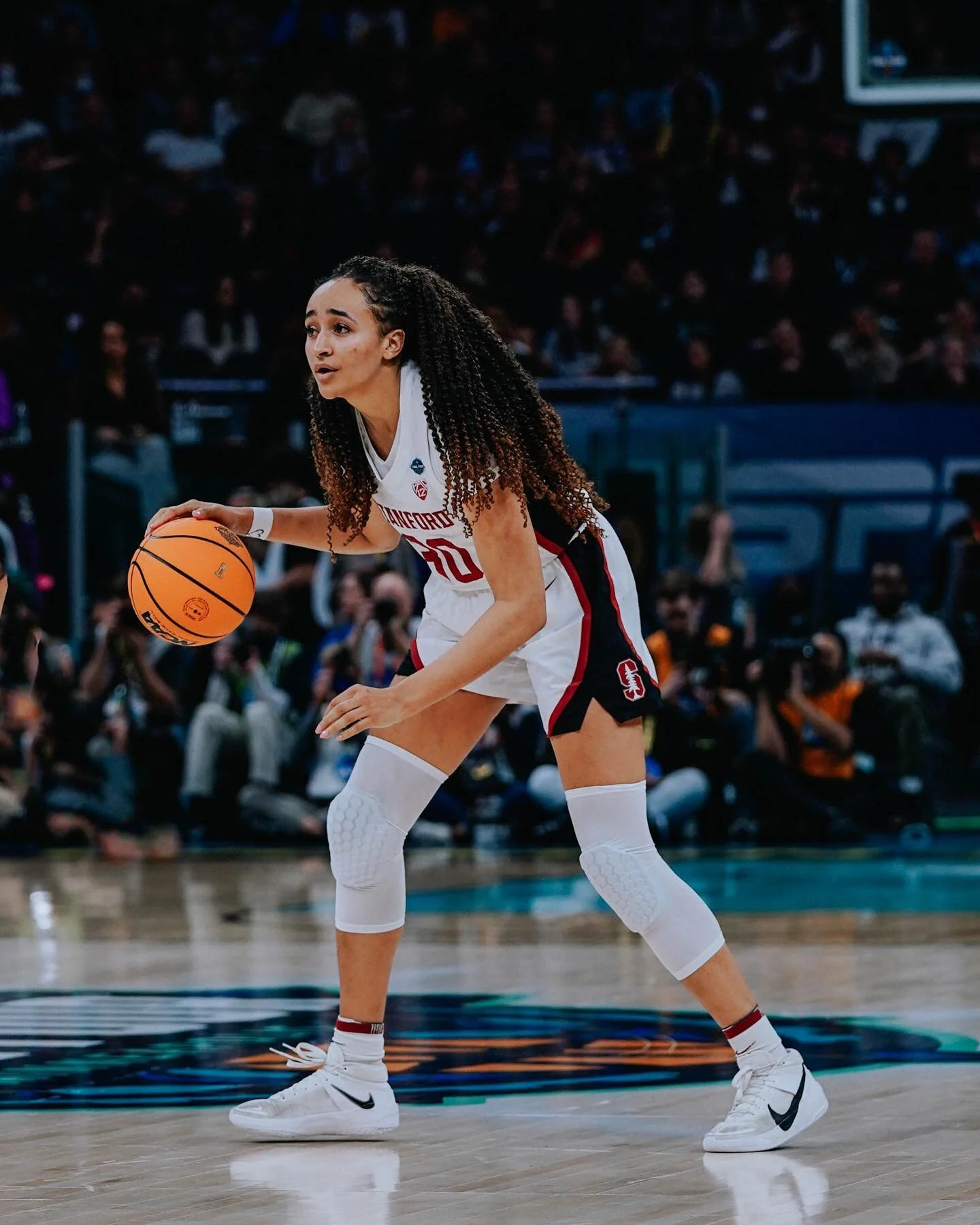 About — Bri Lewerke