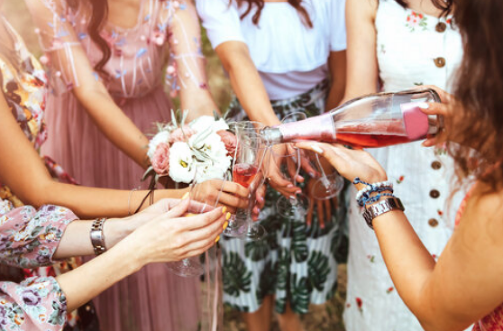 All Hens Parties — Amazing Hens Parties